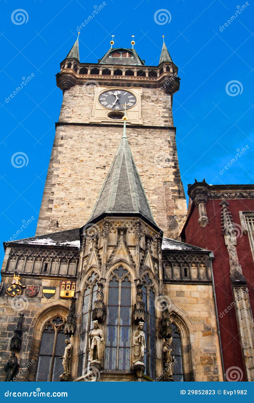 Prag-Rathaus stockbild. Bild von schnee, landschaft, anziehung - 29852823