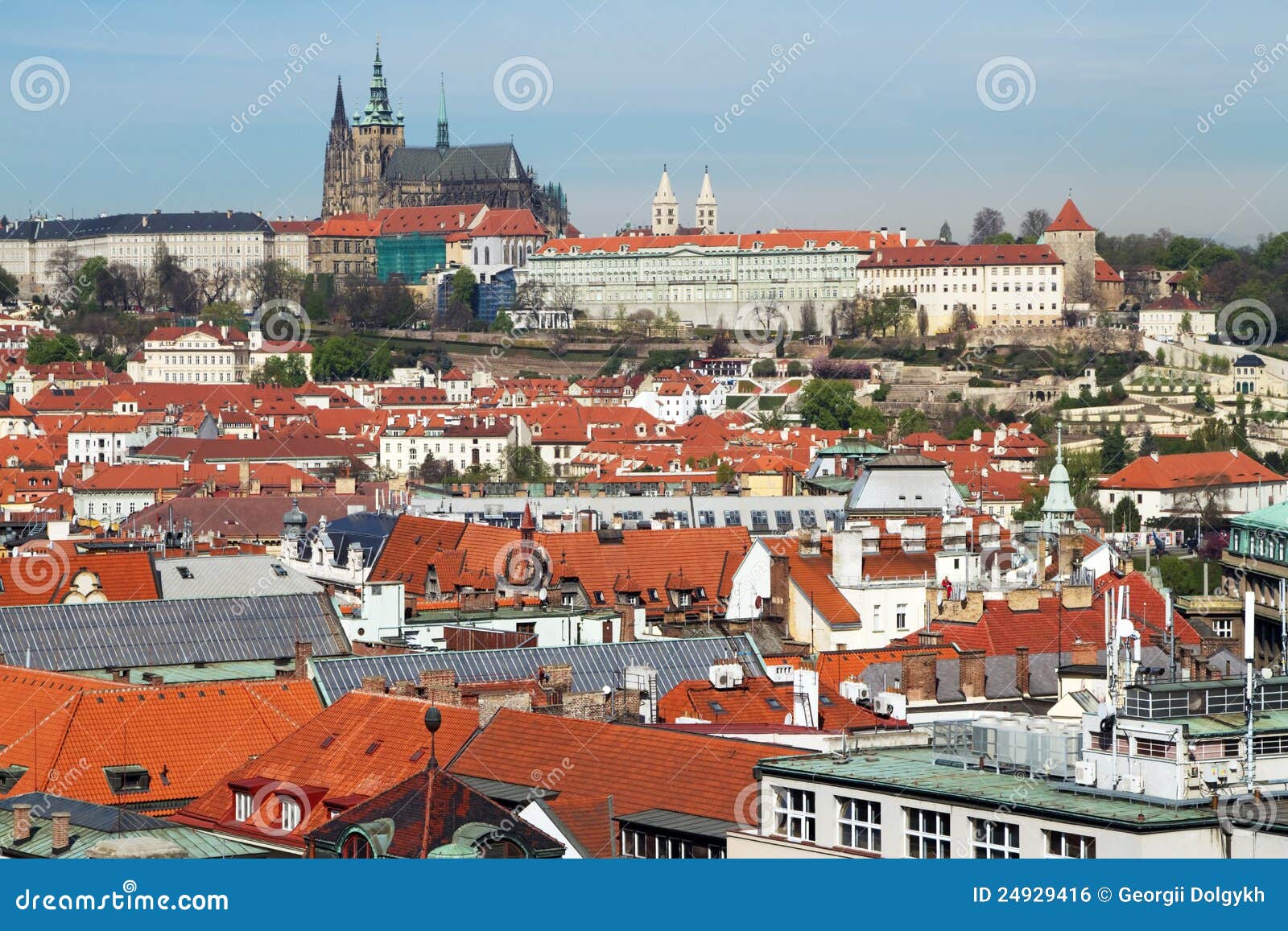 Praga, El Capital De La República Checa Foto editorial - Imagen de ...