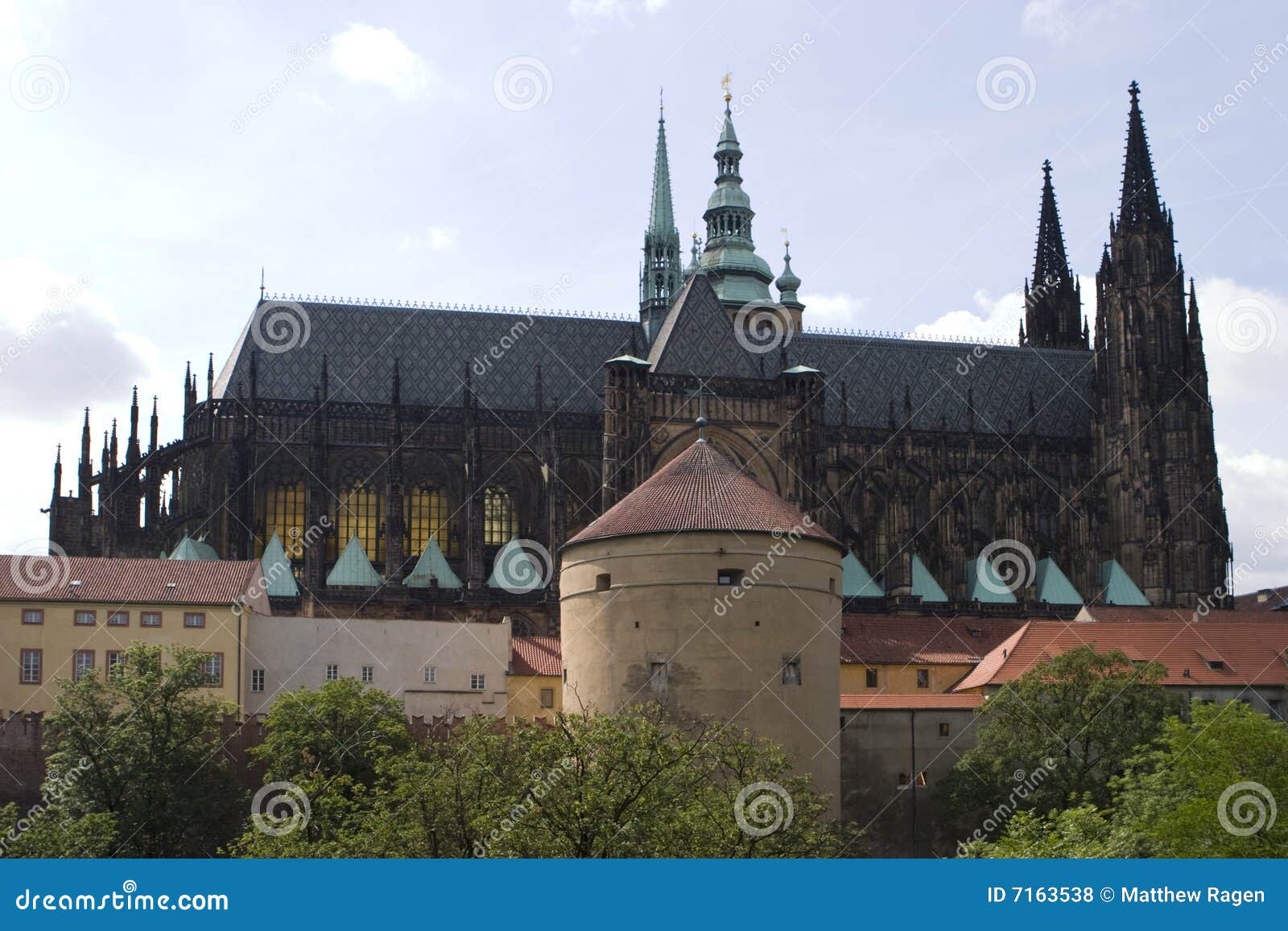 Prague Castle and Cathedral Stock Photo - Image of buttress, castle ...