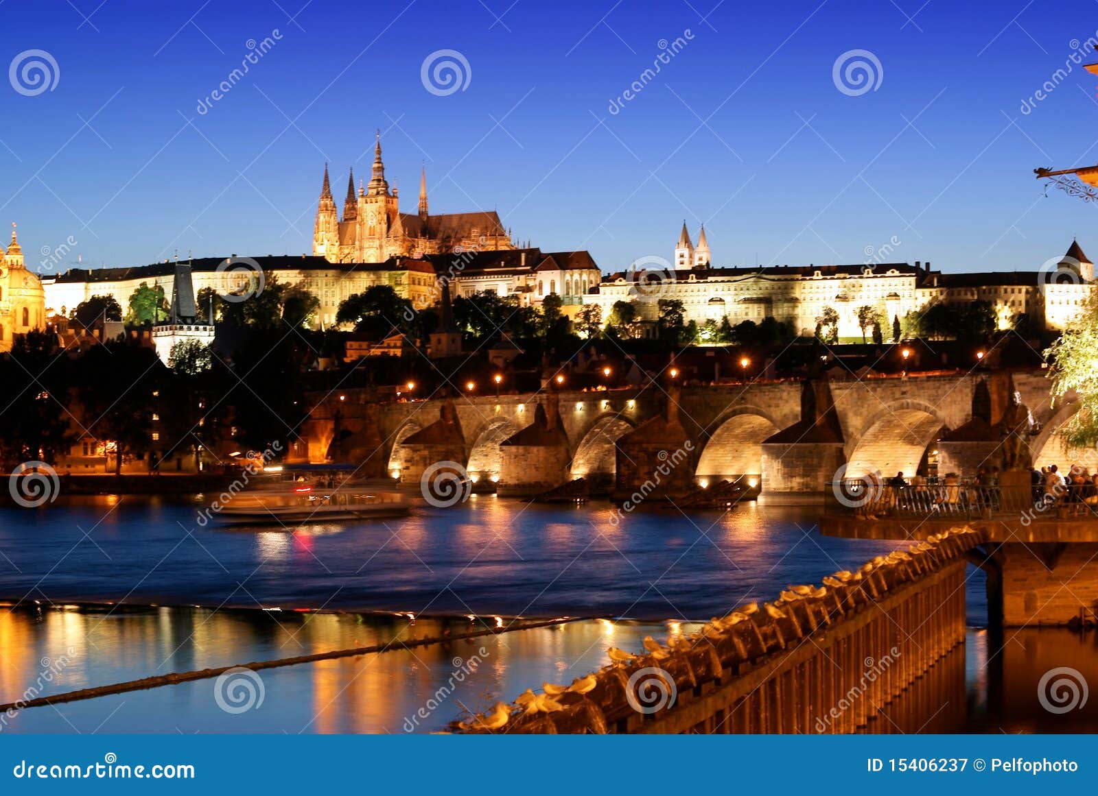 Prague Castle-Charles Bridge Stock Image - Image of czech, clear: 15406237