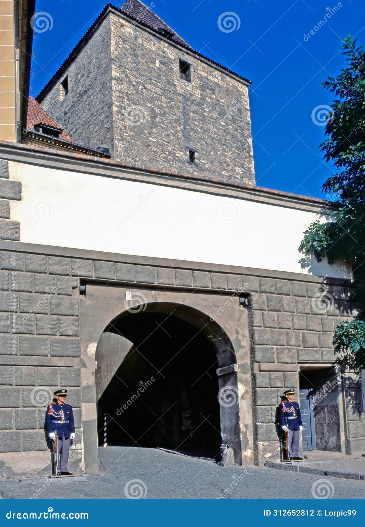 Prague Castle editorial photography. Image of gate, prague - 312652812