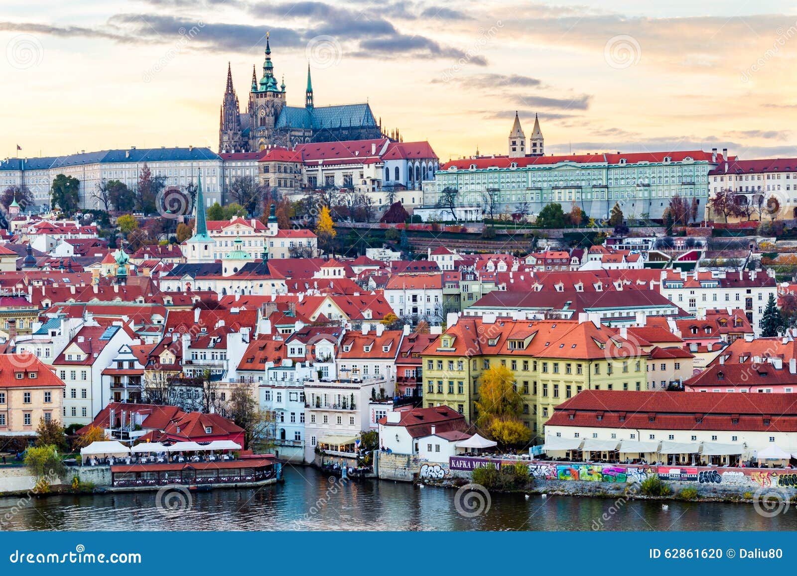 Prague Castle at Sunset - Czech Republic Editorial Image - Image of ...