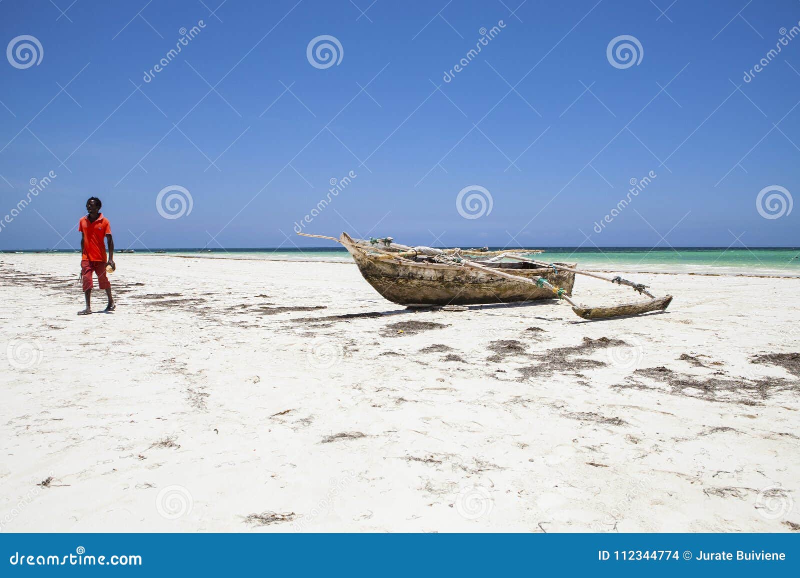 Praia De Galu - De Kinondo Em Kenya Imagem de Stock Editorial - Imagem ...