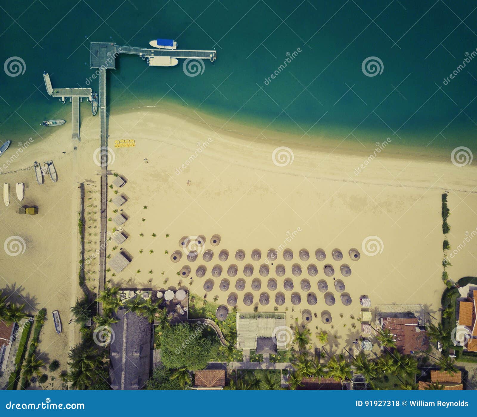 Praia De Mussulo, Luanda, Angola Foto de Stock - Imagem de angola ...