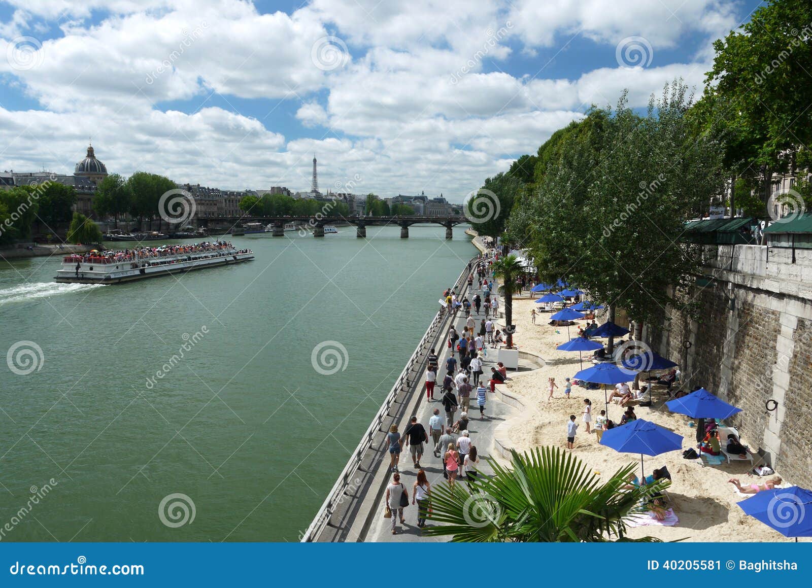 Praias dos Plages de Paris foto editorial. Imagem de eiffel - 40205581