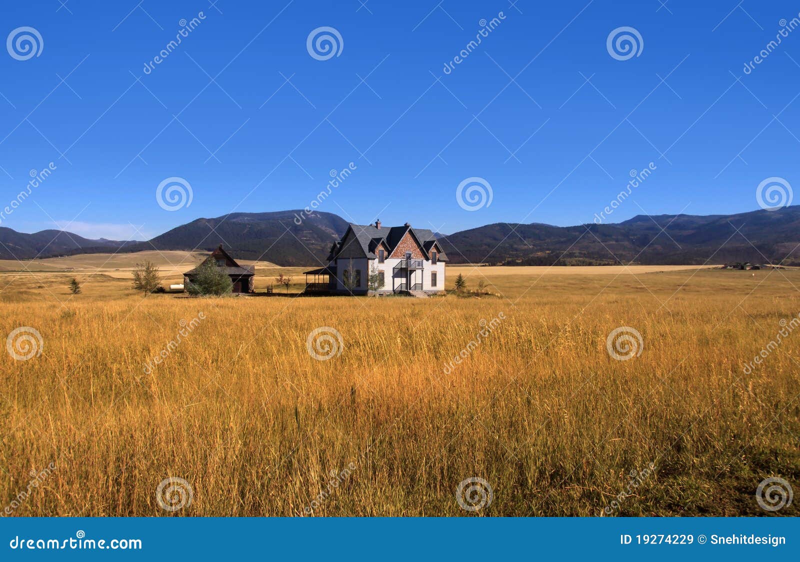 Prairie landscape stock image. Image of country, house - 19274229