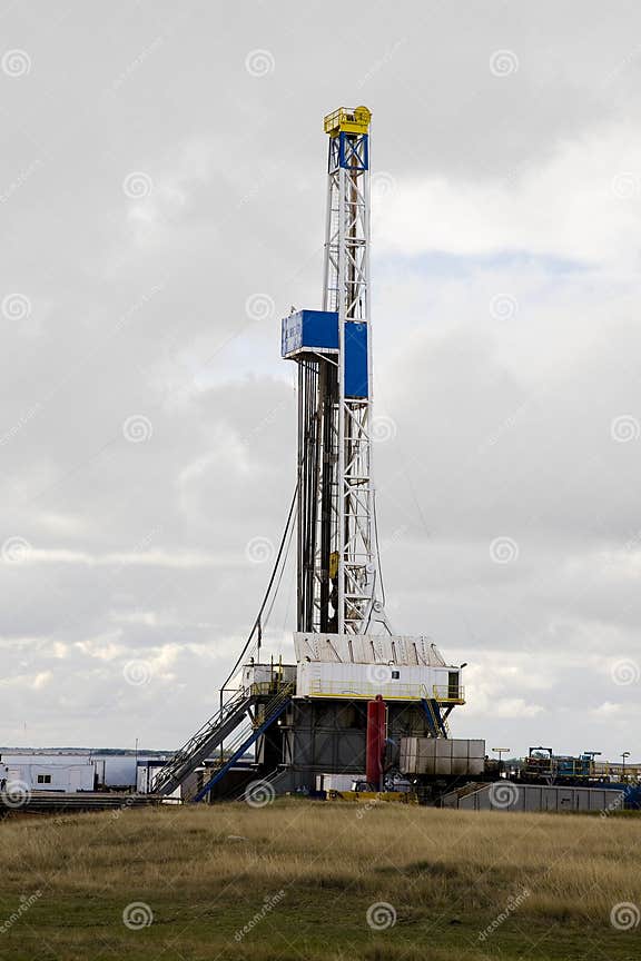 Prairie oil drilling rig stock image. Image of energy - 11217037