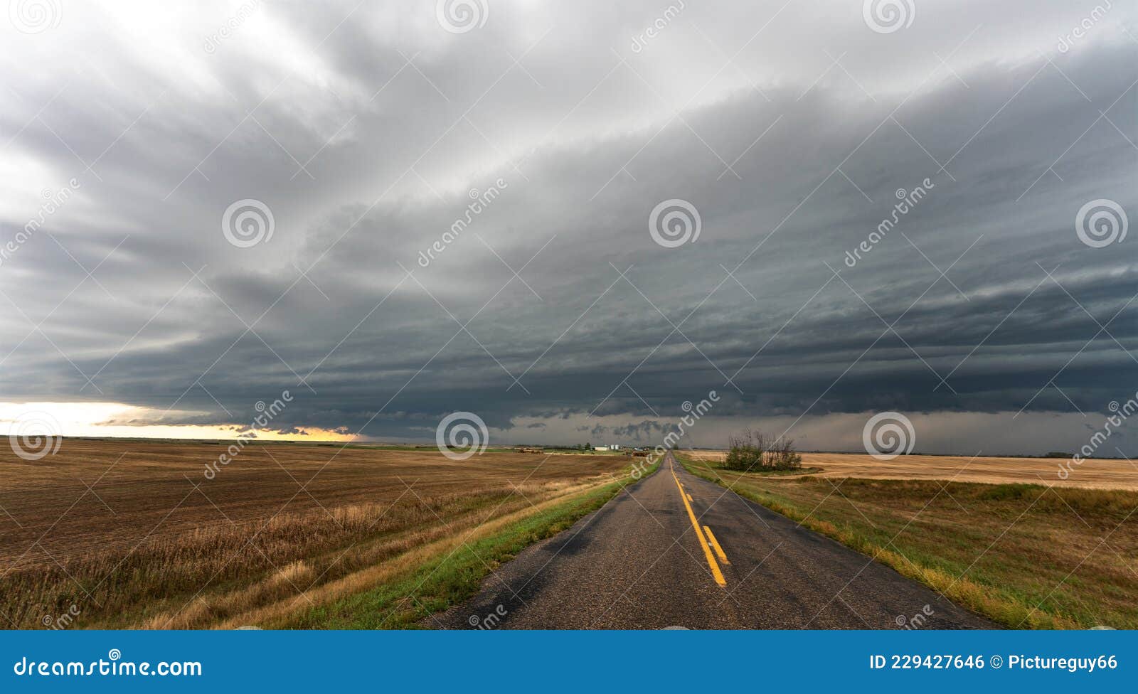 Prairie Storm Canada stock photo. Image of climate, dramatic - 229427646