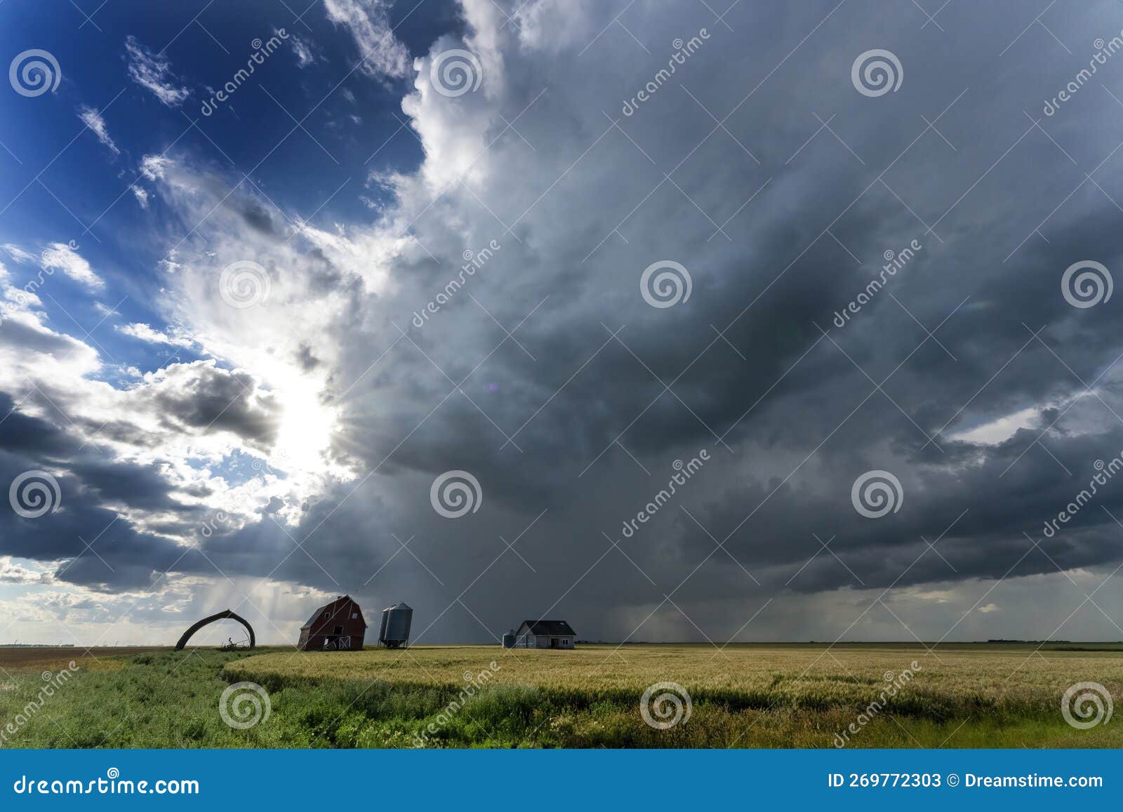 Prairie Storm Clouds stock image. Image of climate, nature - 269772303