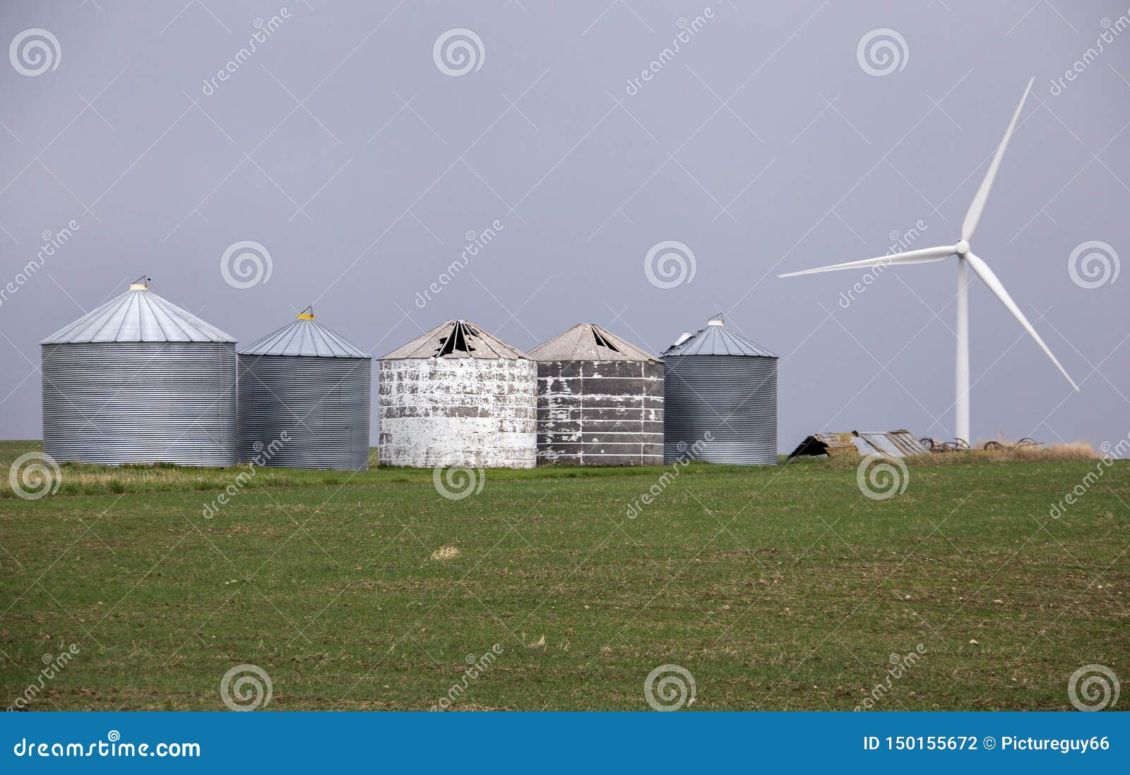 Prairie Wind Farm stock photo. Image of turbine, environmental - 150155672