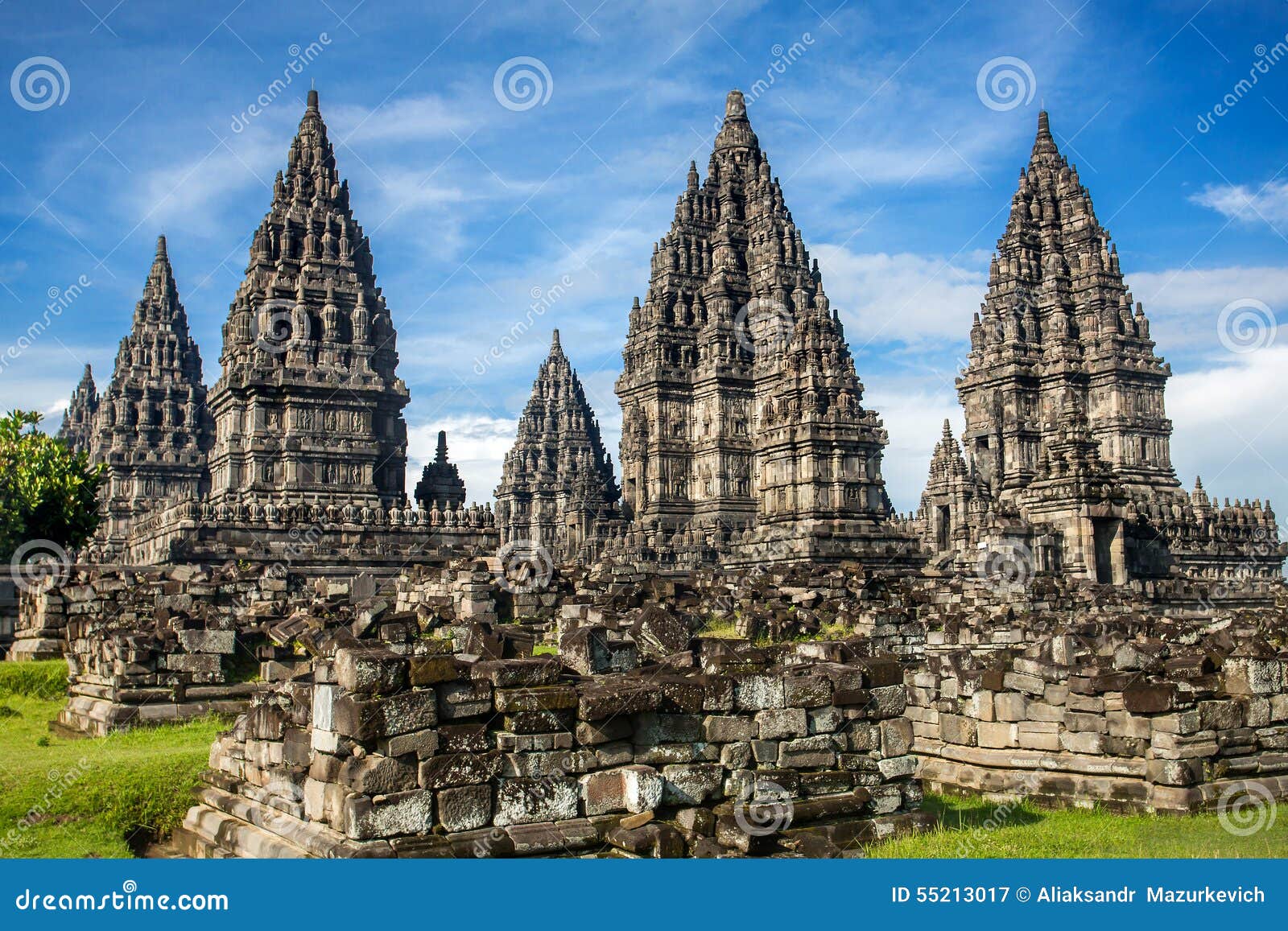 Prambanan-Tempel Nahe Yogyakarta, Java, Indonesien Stockbild - Bild von ...