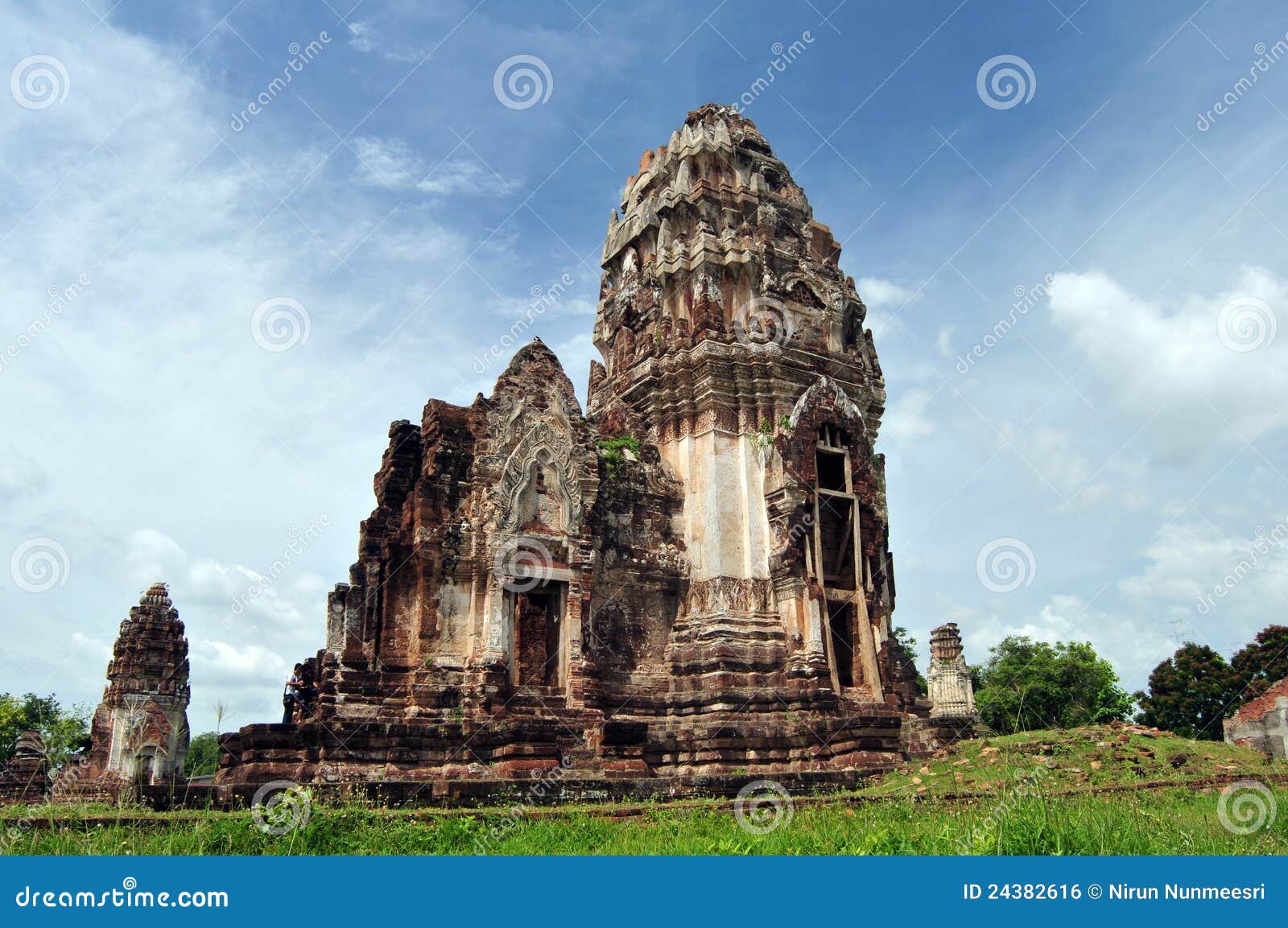 Prang in Phra Prang Sam Yot, Lop Buri, Stock Photo - Image of indochina ...