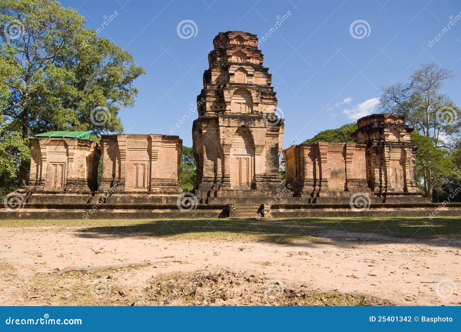 Prasat Kravan Temple, Cambodia Stock Photo - Image of prasat, ruin ...