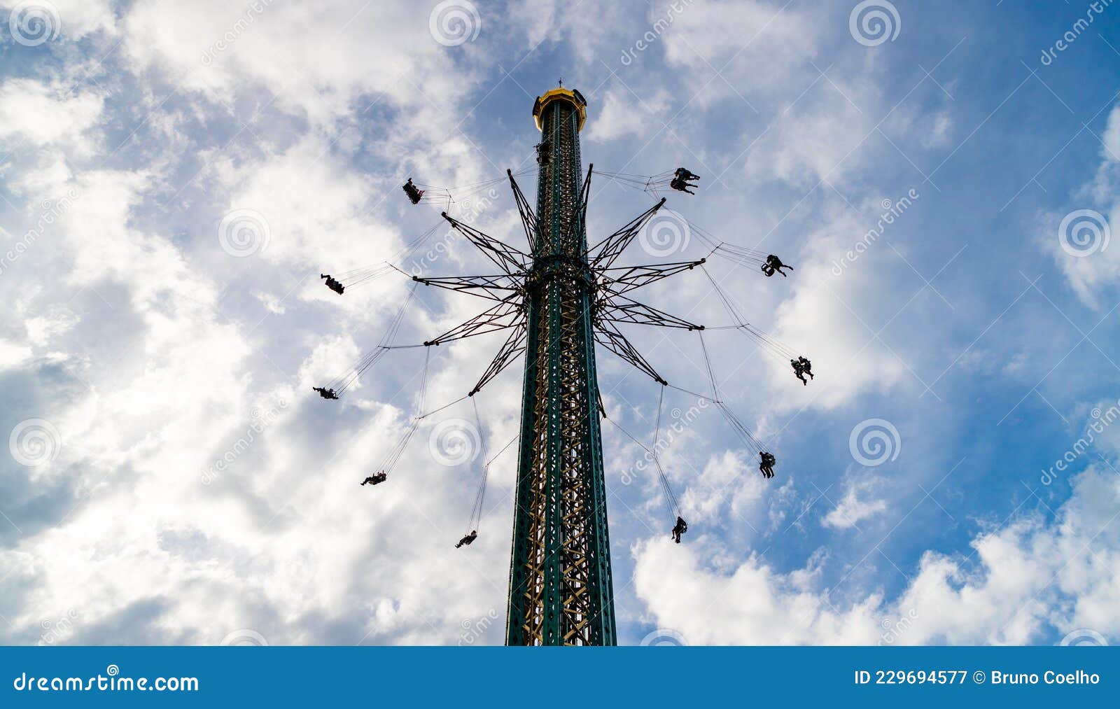 Prater Tower - Prater editorial photography. Image of sterreich - 229694577