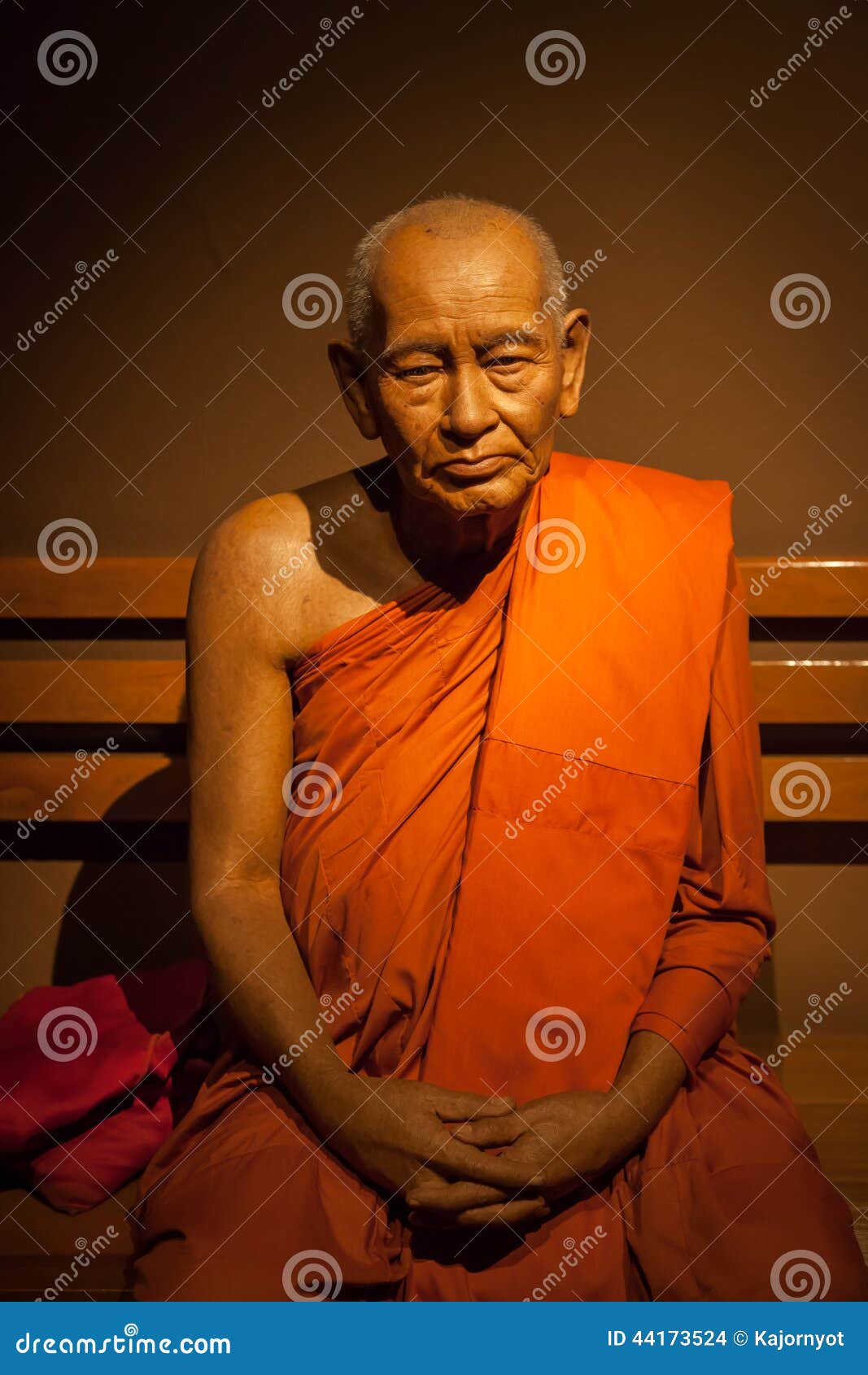 Pratummanyanmunee (Thongyoi Buaon) Imagen de archivo editorial - Imagen de antiguo, silueta ...