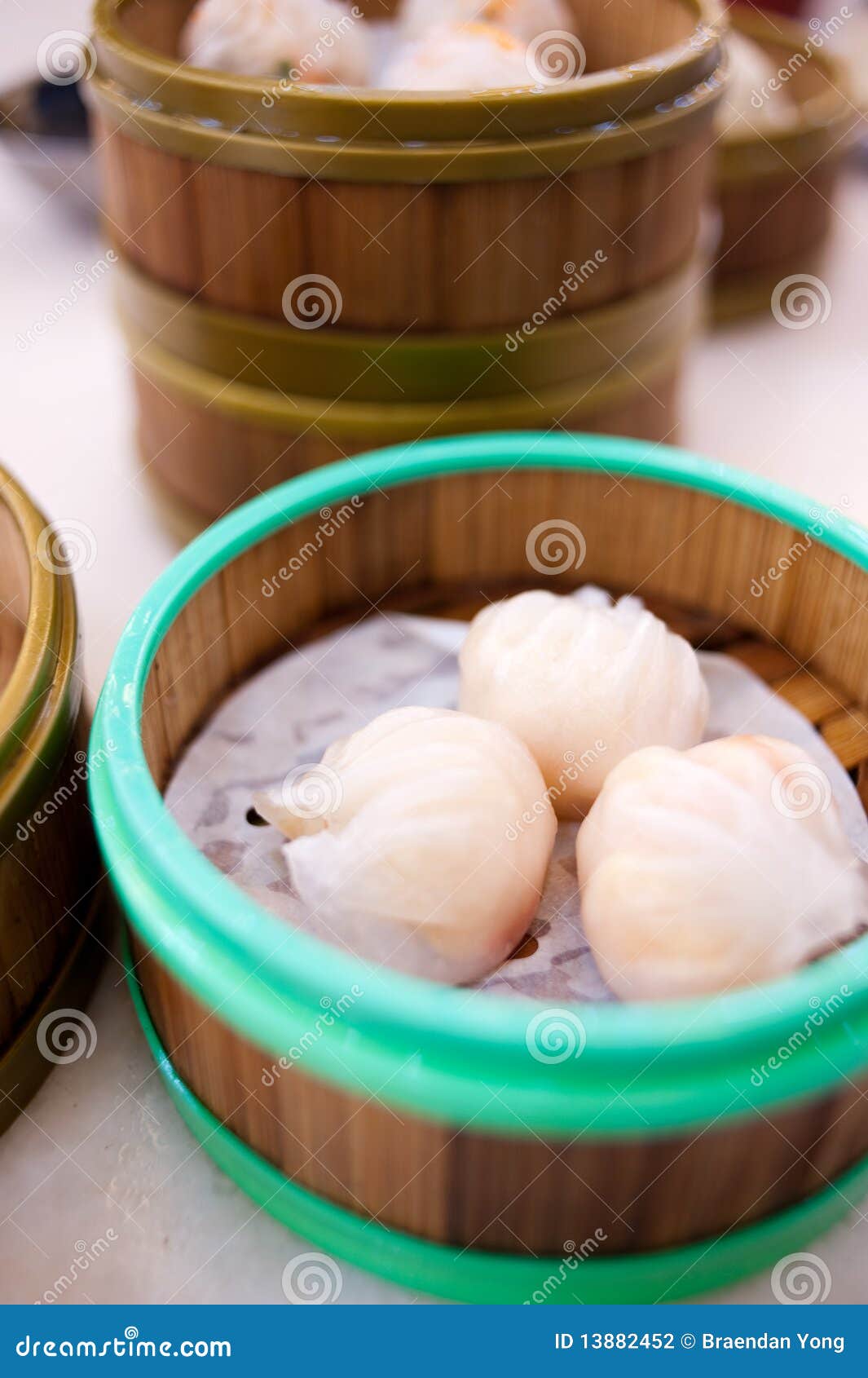 Prawn dim sum dumplings stock photo. Image of chopsticks - 13882452