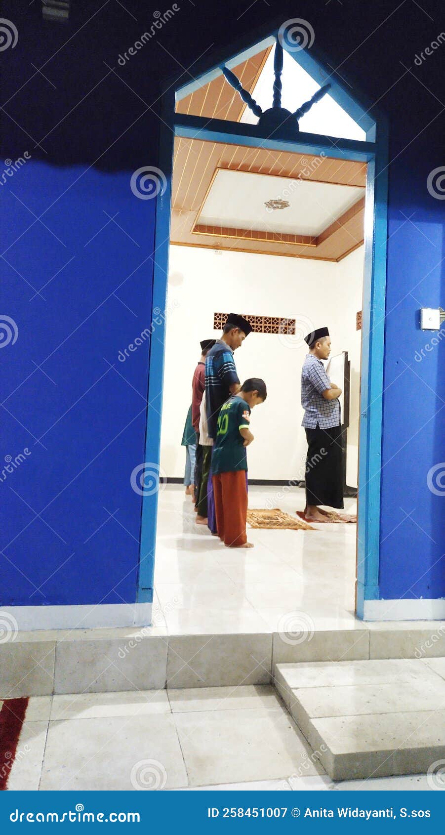 Prayer in Congregation in a Small Prayer Room Editorial Photography ...