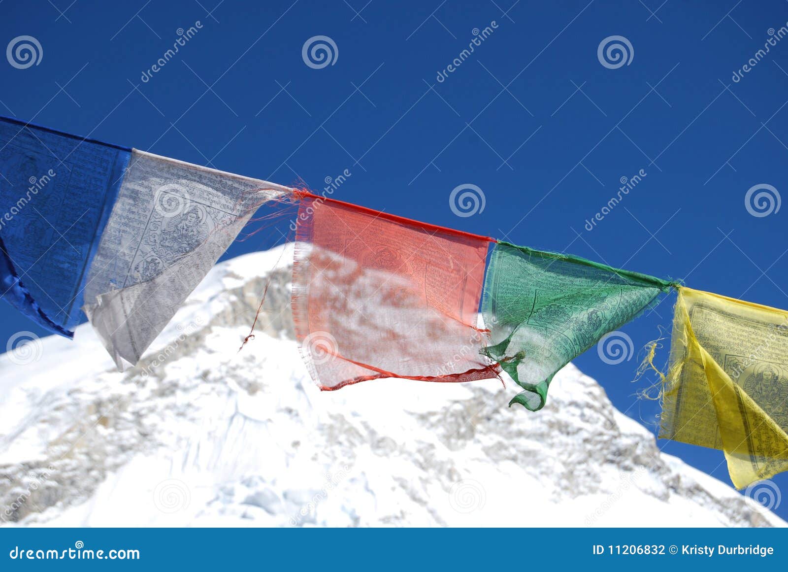 Prayer Flags & Mount Everest Stock Photo - Image of faith, peace: 11206832
