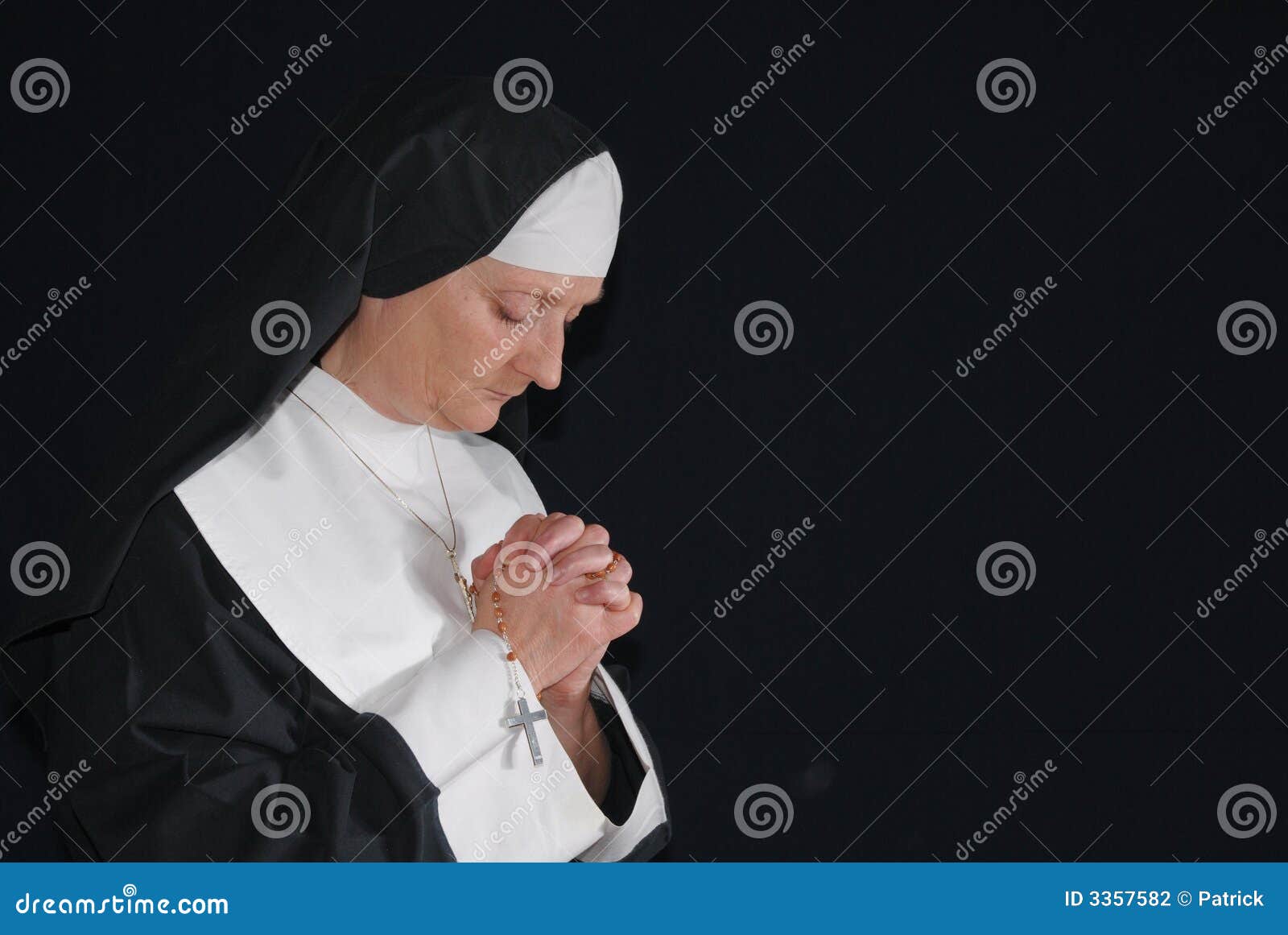 Praying nun stock photo. Image of poverty, christianity - 3357582