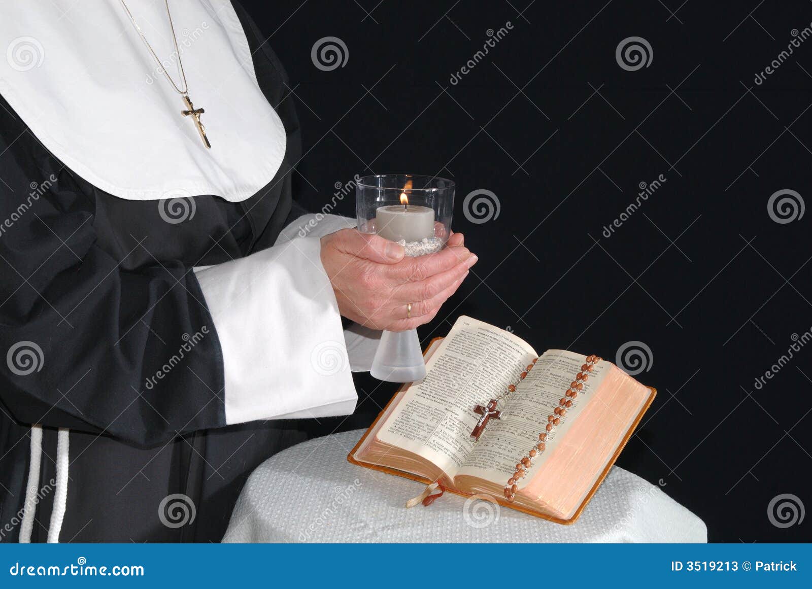 Praying nun stock image. Image of monastery, catholic - 3519213