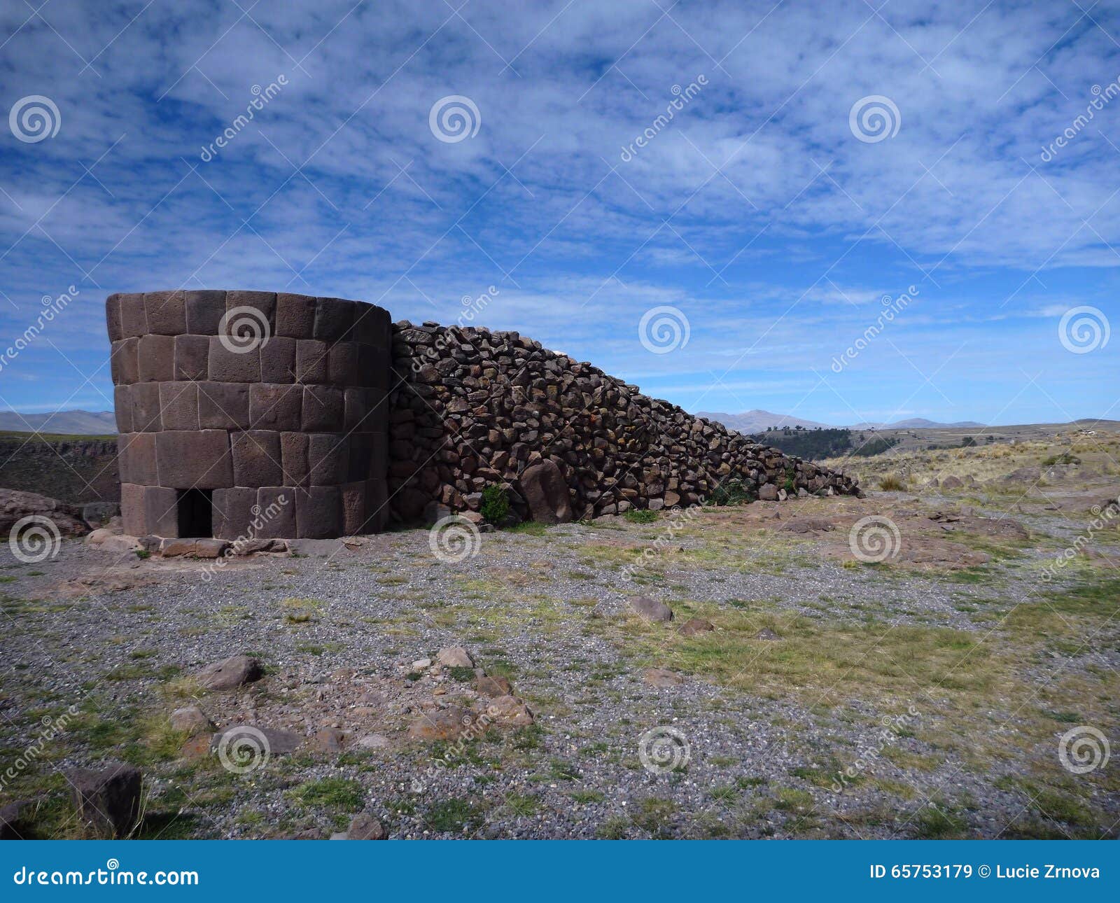 Pre-incan Burrial Site Sillustani with Chulpas Stock Image - Image of ...