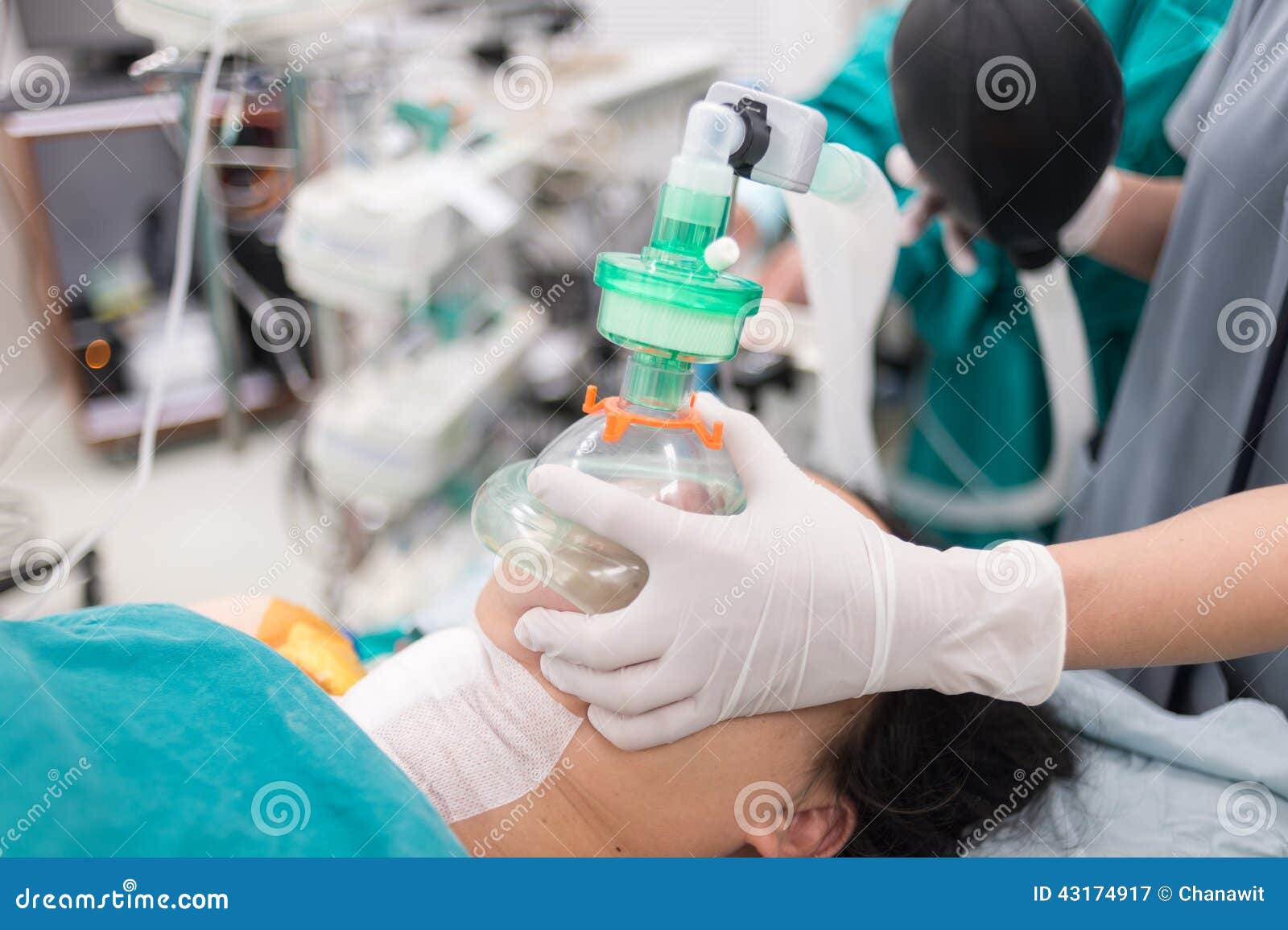 Pre Oxygenation Chin Lift Position with Holding Oxygen Mask Stock Image ...
