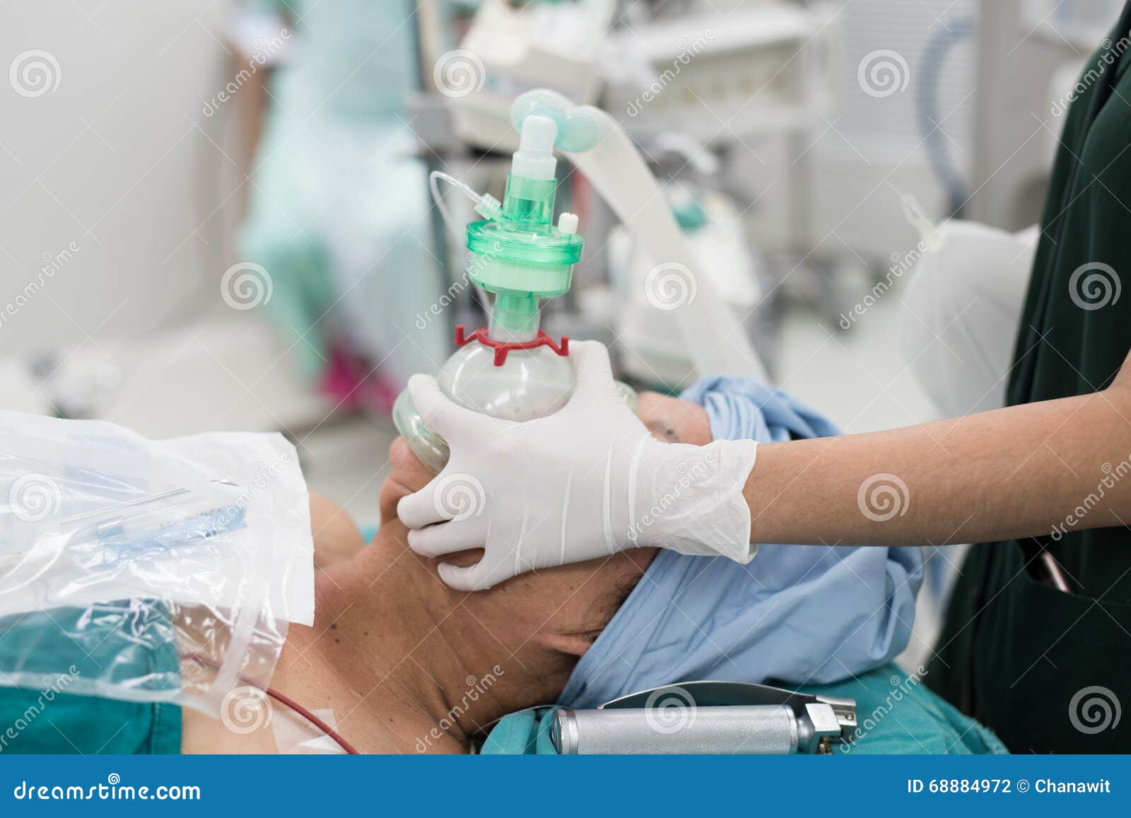 Pre Oxygenation for General Anesthesia Stock Photo - Image of room ...