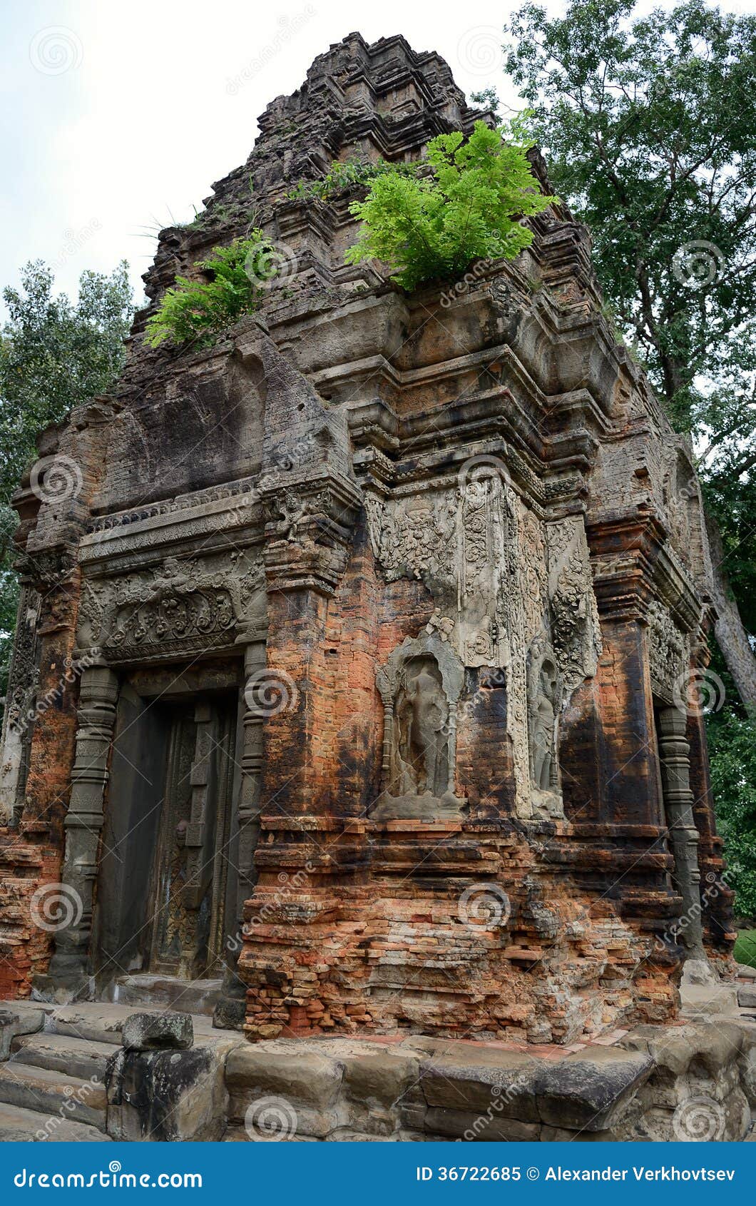 Preah Ko temple stock image. Image of landmark, sightseeing - 36722685