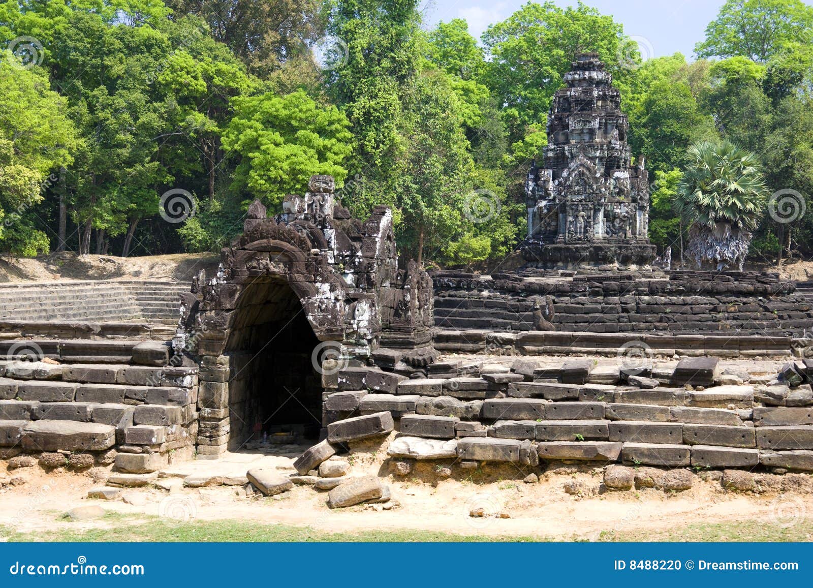 Preah Neak Poan, Cambodia stock photo. Image of empire - 8488220