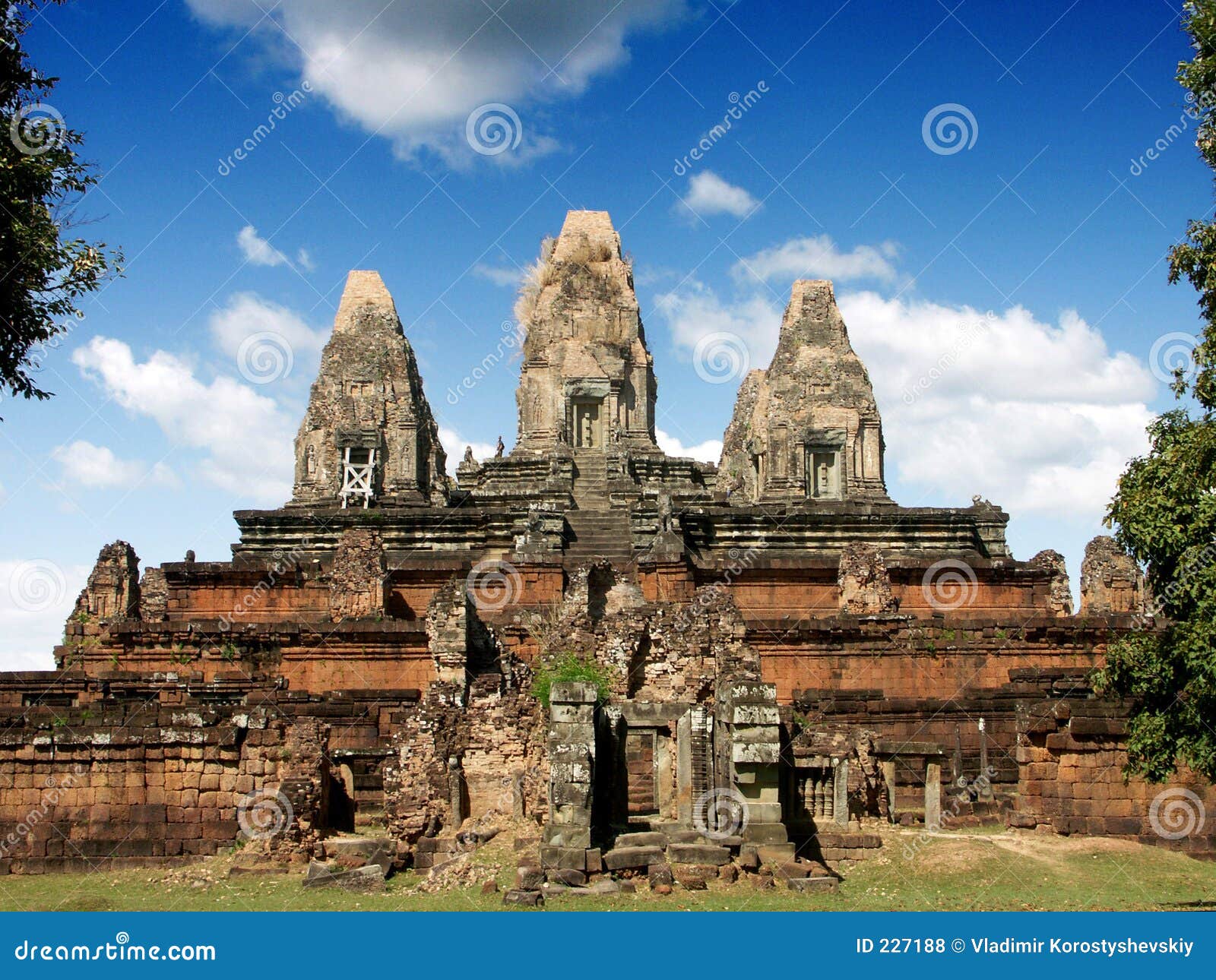 Preah Rup, Cambodia stock photo. Image of religion, buddism - 227188