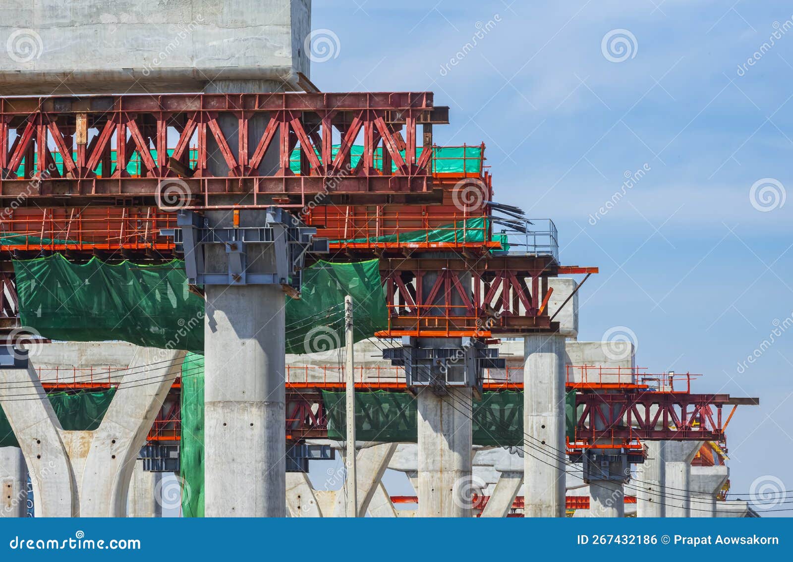 Precast Segmental Assembly Box Girder Formwork On Elevated Expressway ...