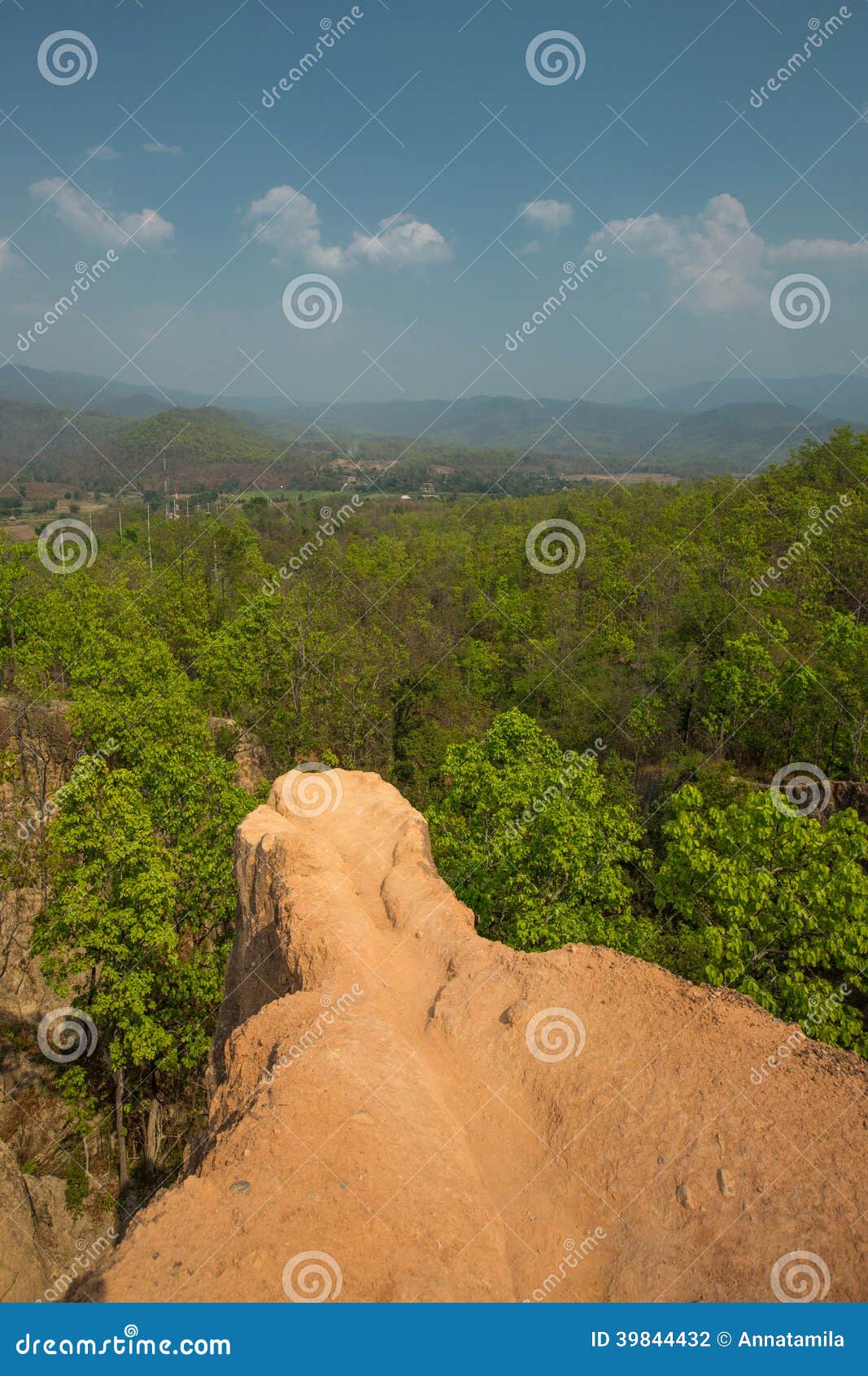Precipice Cliff in Mountains Stock Photo - Image of environment, rural ...