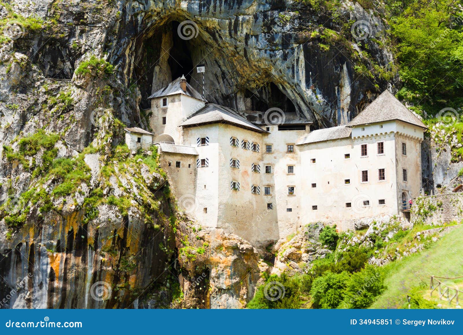 Predjama Castle Inside the Mountain Stock Image - Image of history ...