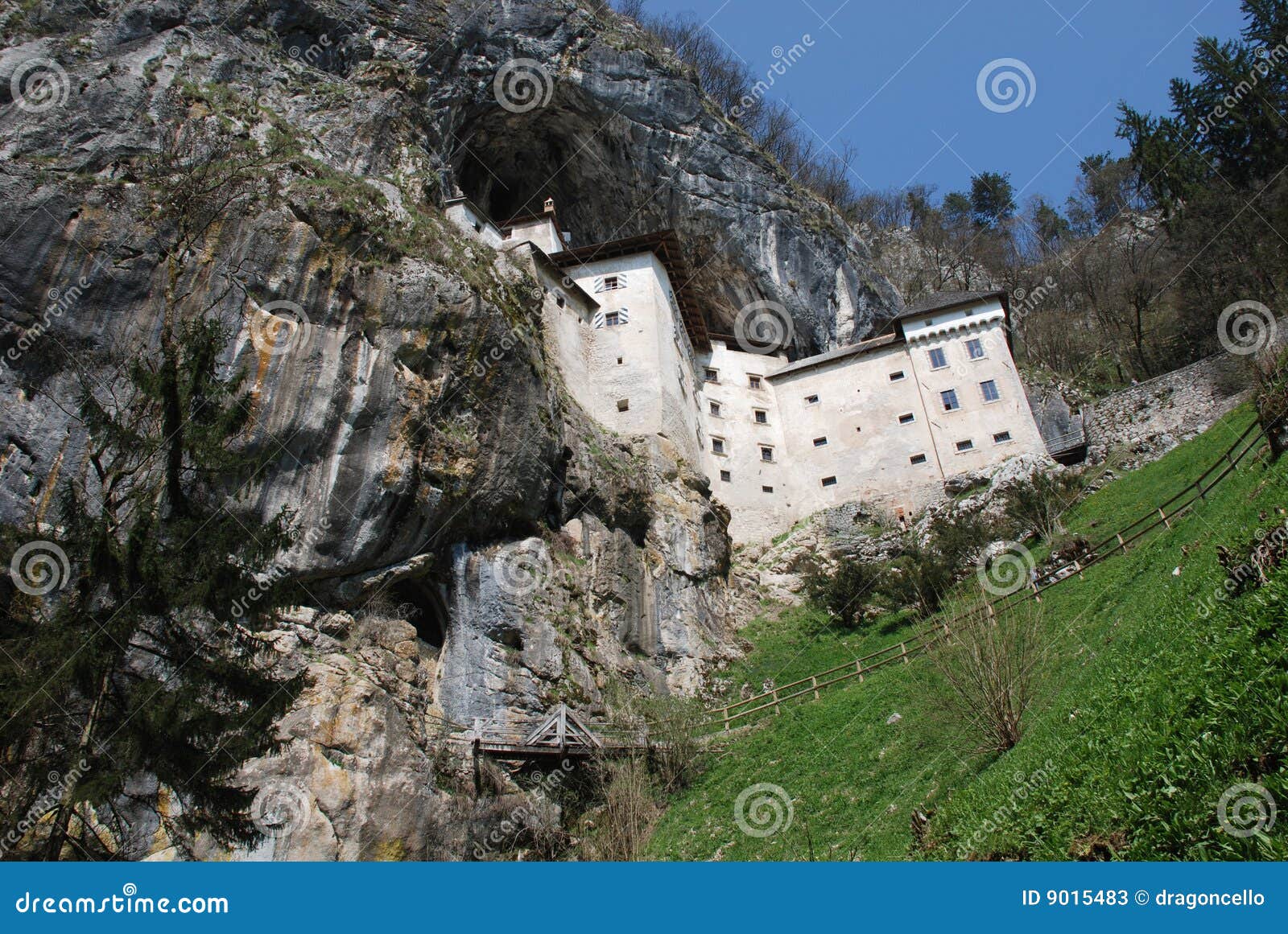 Predjama Grad, Slovenia stock image. Image of fairytale - 9015483