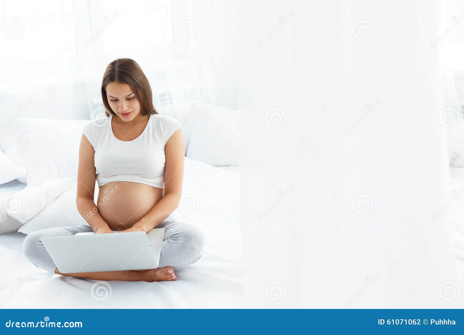 Pregnant Woman Using Laptop Computer Stock Photo - Image of laptop ...