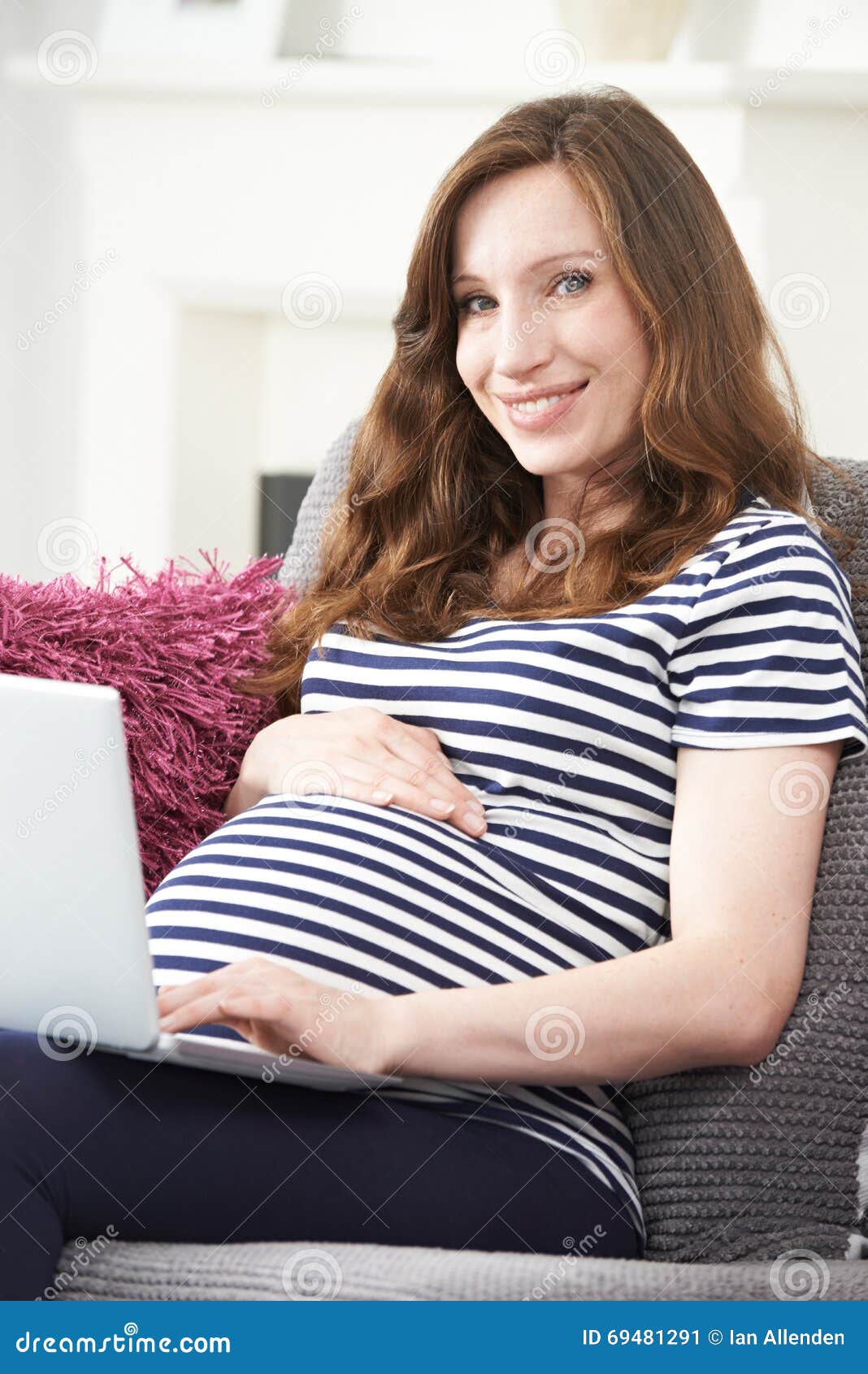 Pregnant Woman Using Laptop Computer at Home Stock Image - Image of ...