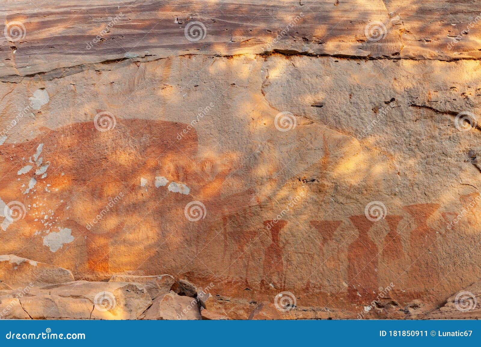Prehistoric Drawing on a Cave Wall Stock Image - Image of people ...