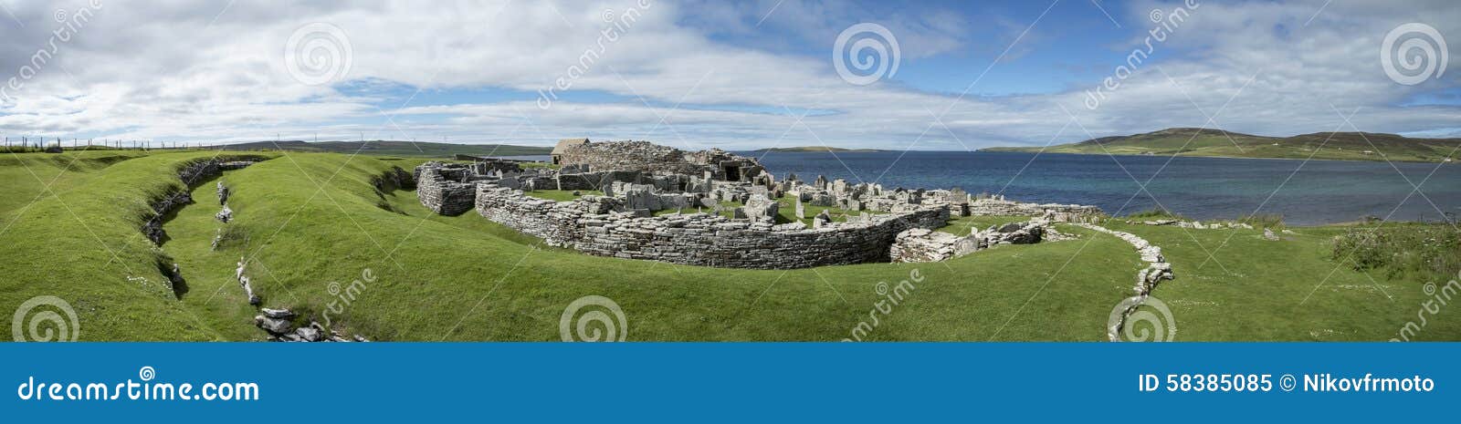 Prehistoric Village Scotland Stock Image - Image of ruin, settlement ...