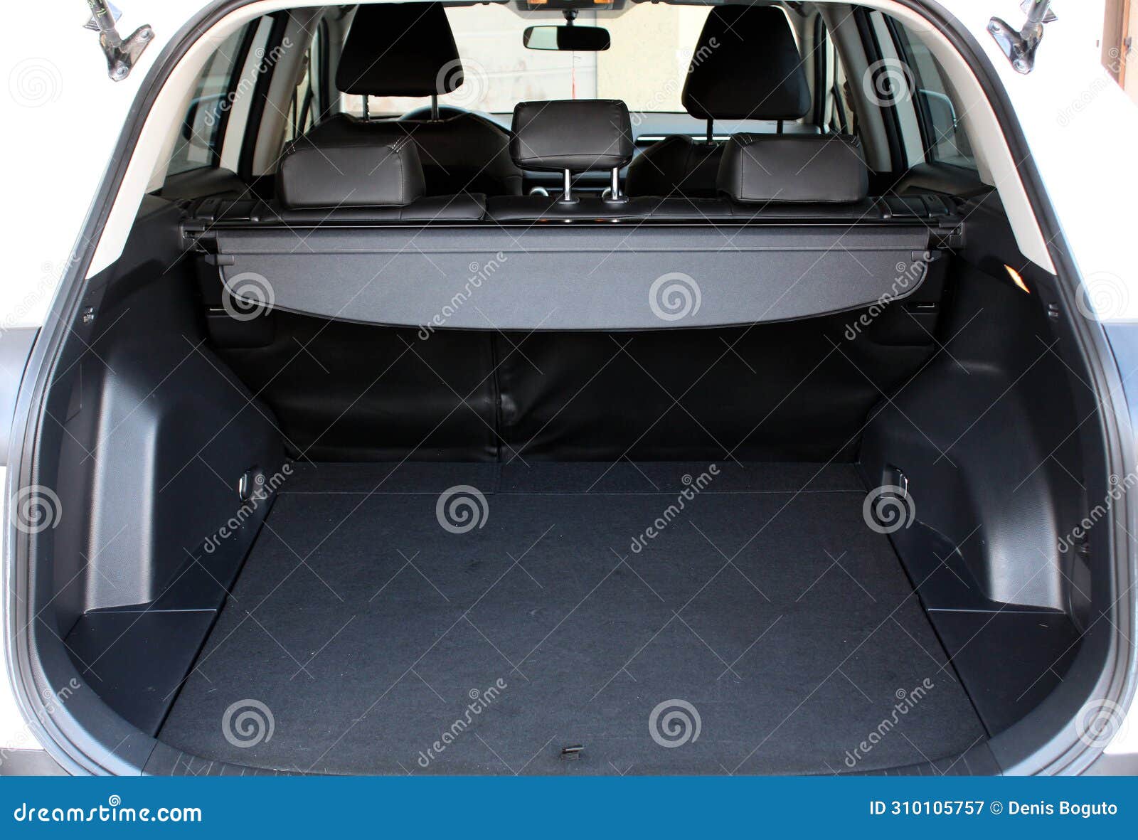 Premium SUV Open Trunk. Open Empty Trunk in the Modern SUV. Car Boot ...