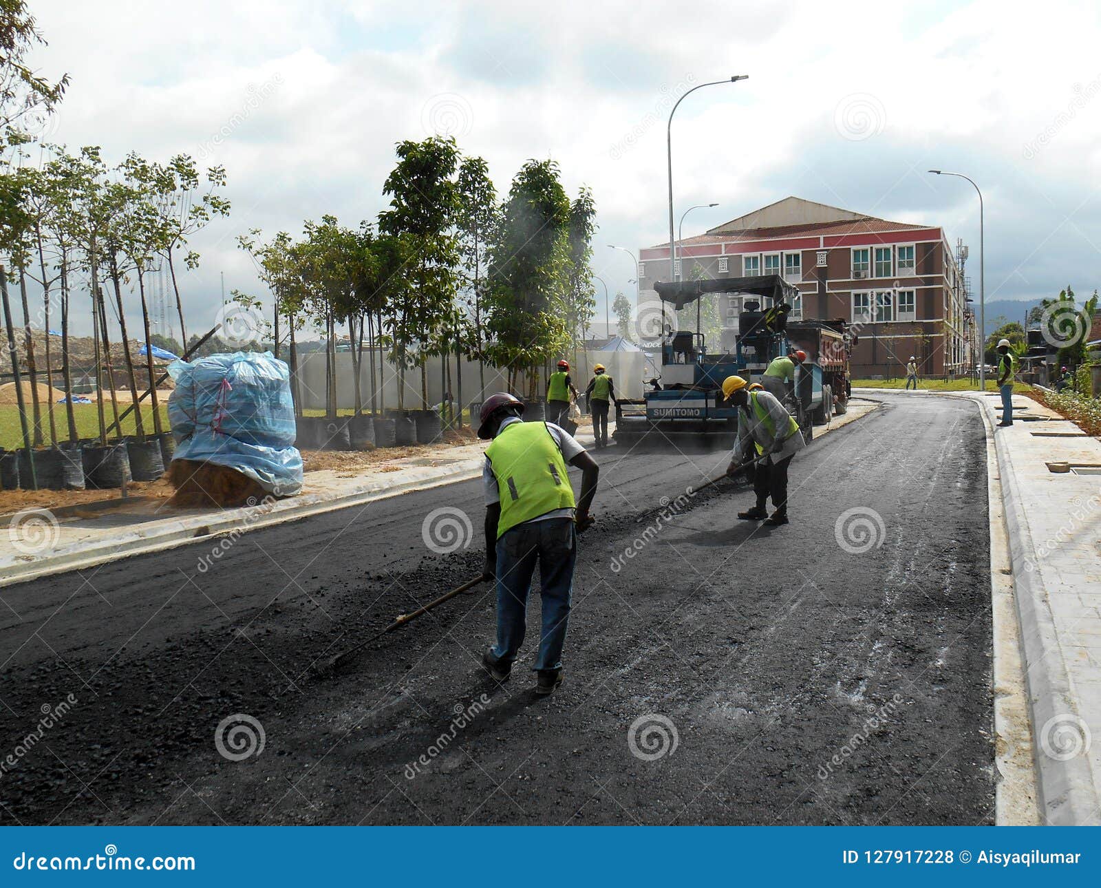 Premix Work by Construction Workers. Editorial Stock Photo - Image of ...
