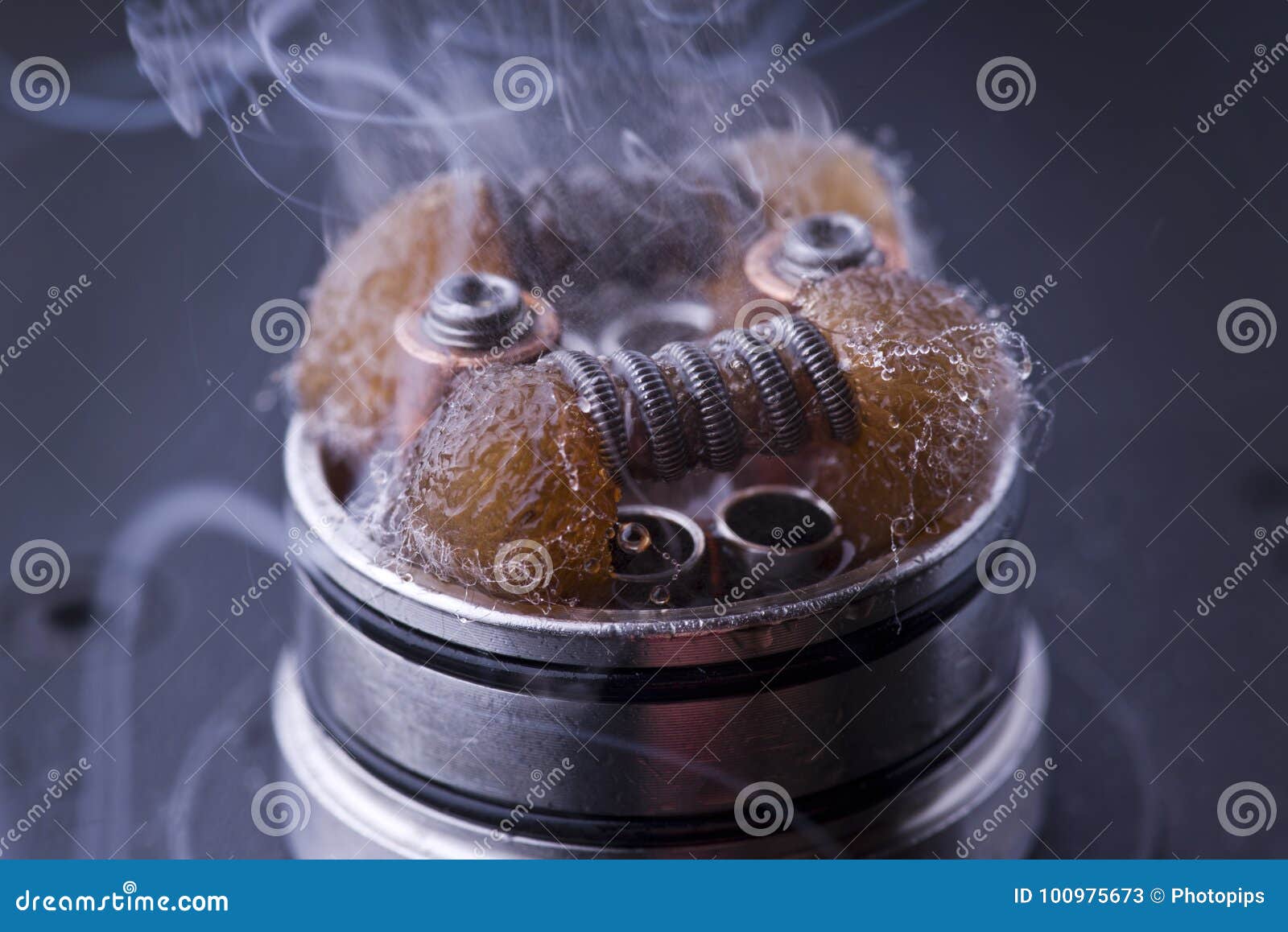 Vape, e cigarette atomizer stock image. Image of condensation - 100975673