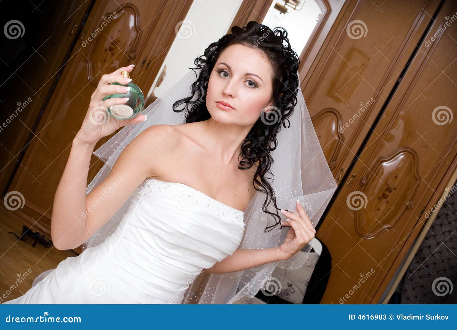 Preparation of the bride stock image. Image of beautiful - 4616983