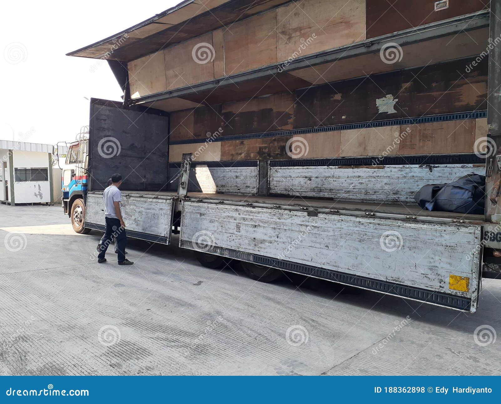 An empty cargo truck editorial stock photo. Image of vehicle - 188362898