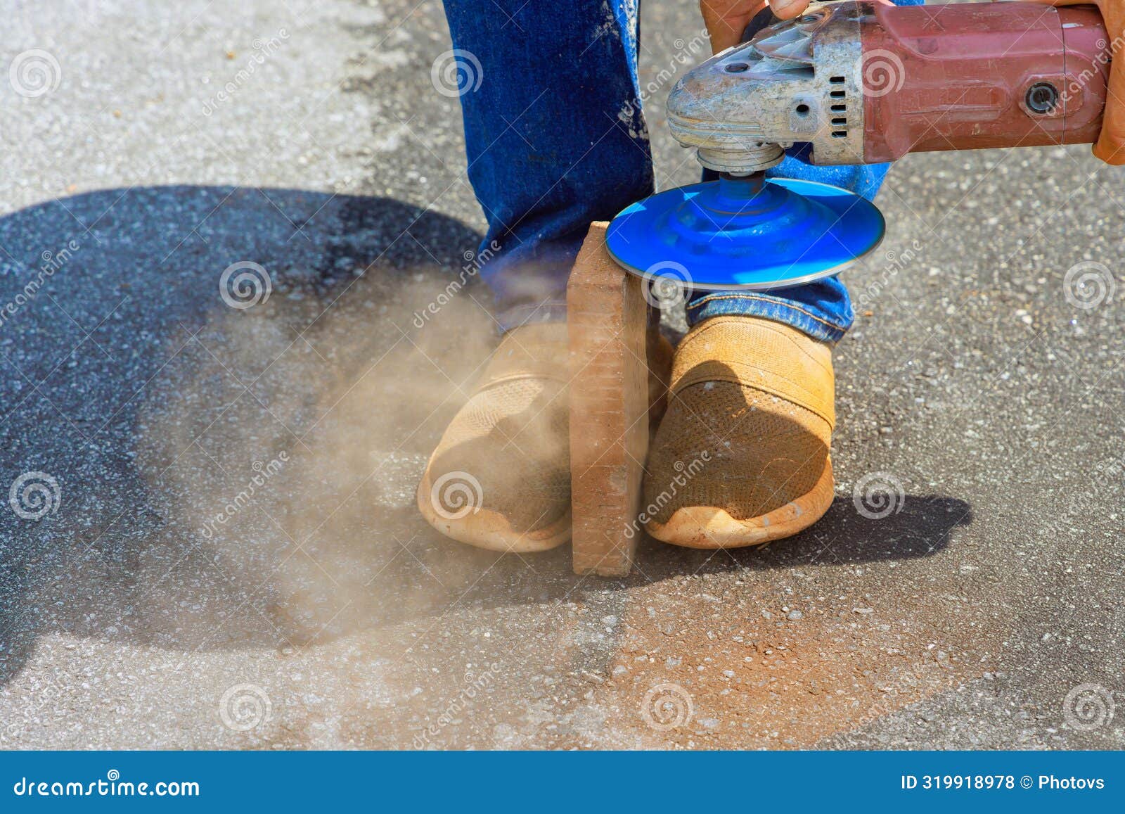 Preparation of Paving Bricks a Stones for Installation Using Circular ...