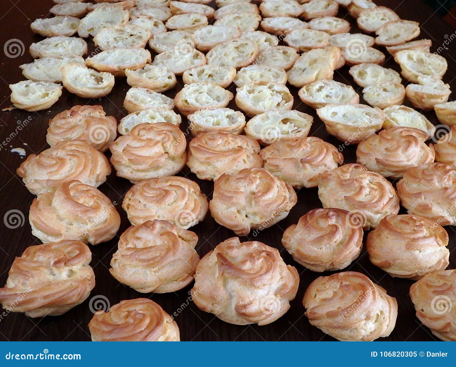 Cream Puff Rings Cakes Eclair Stock Image - Image of baked, homemade ...