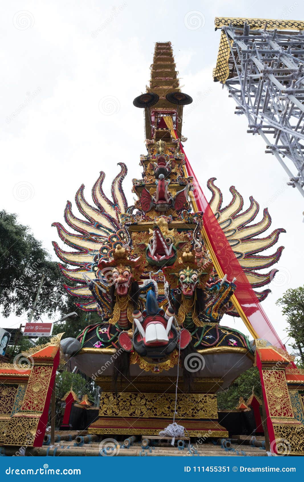 Bade Cremation Tower Being Prepared in Ubud for Royal Family Funeral ... Bade Cremation Tower Being Prepared in Ubud for Royal Family Funeral ...