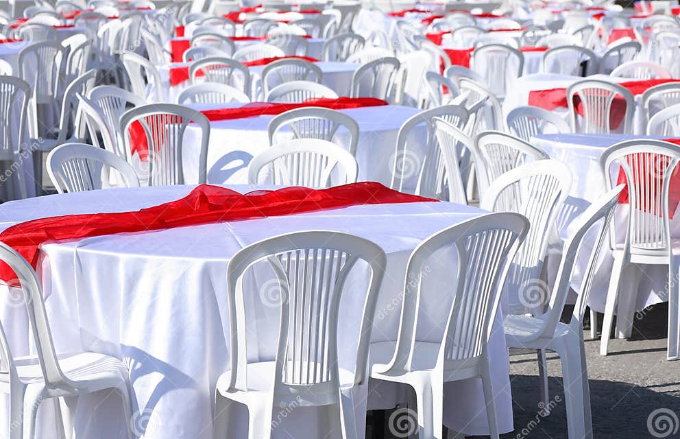 Preparazione Per Il Banchetto Fotografia Stock - Immagine di esterno ...