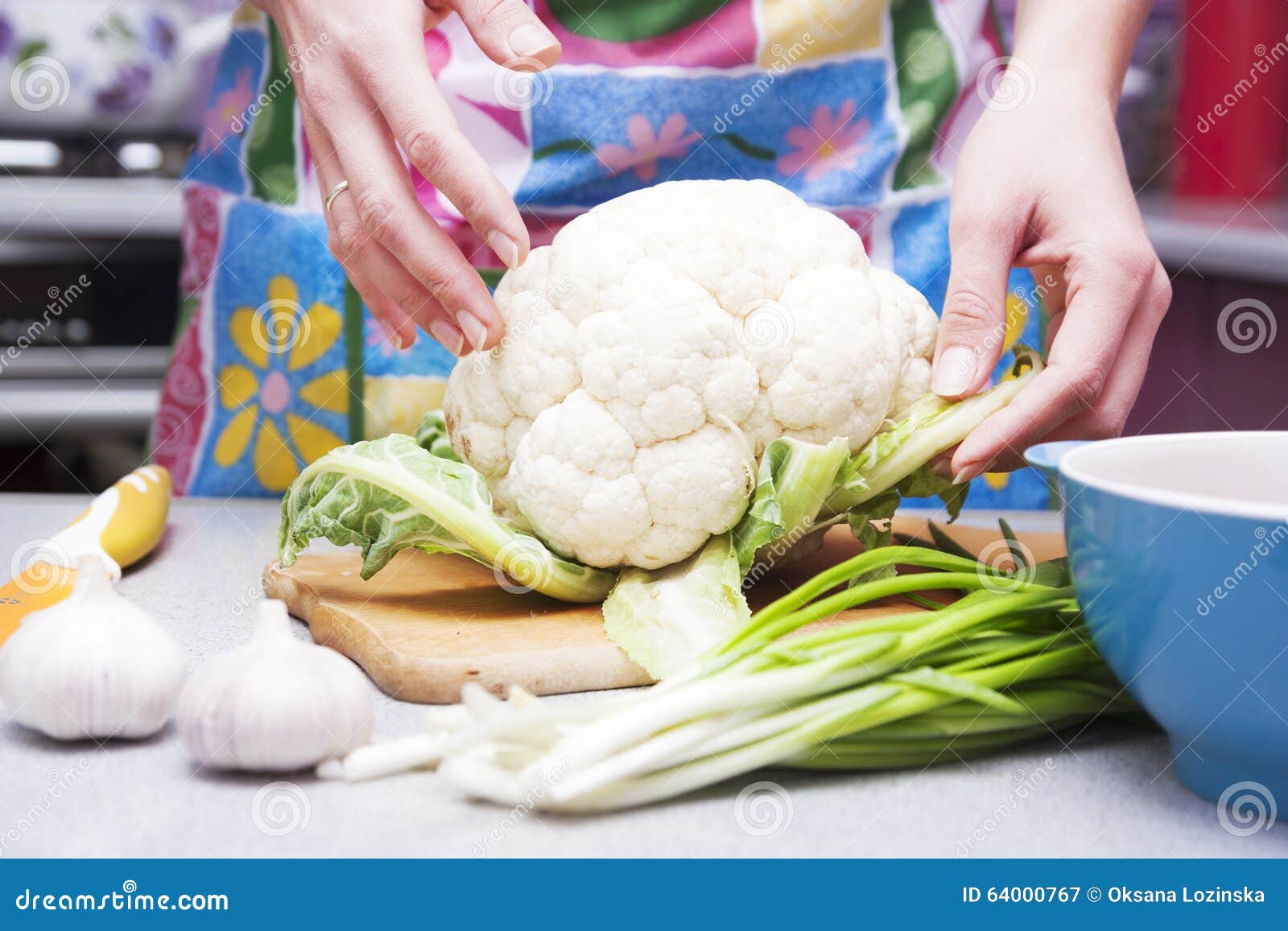 Prepare cauliflower stock image. Image of love, dieting - 64000767