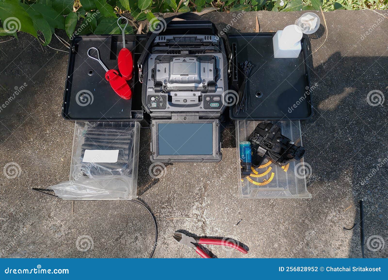 Prepare a Splicing Machine To Connect the Broken Fiber Optic Cables ...