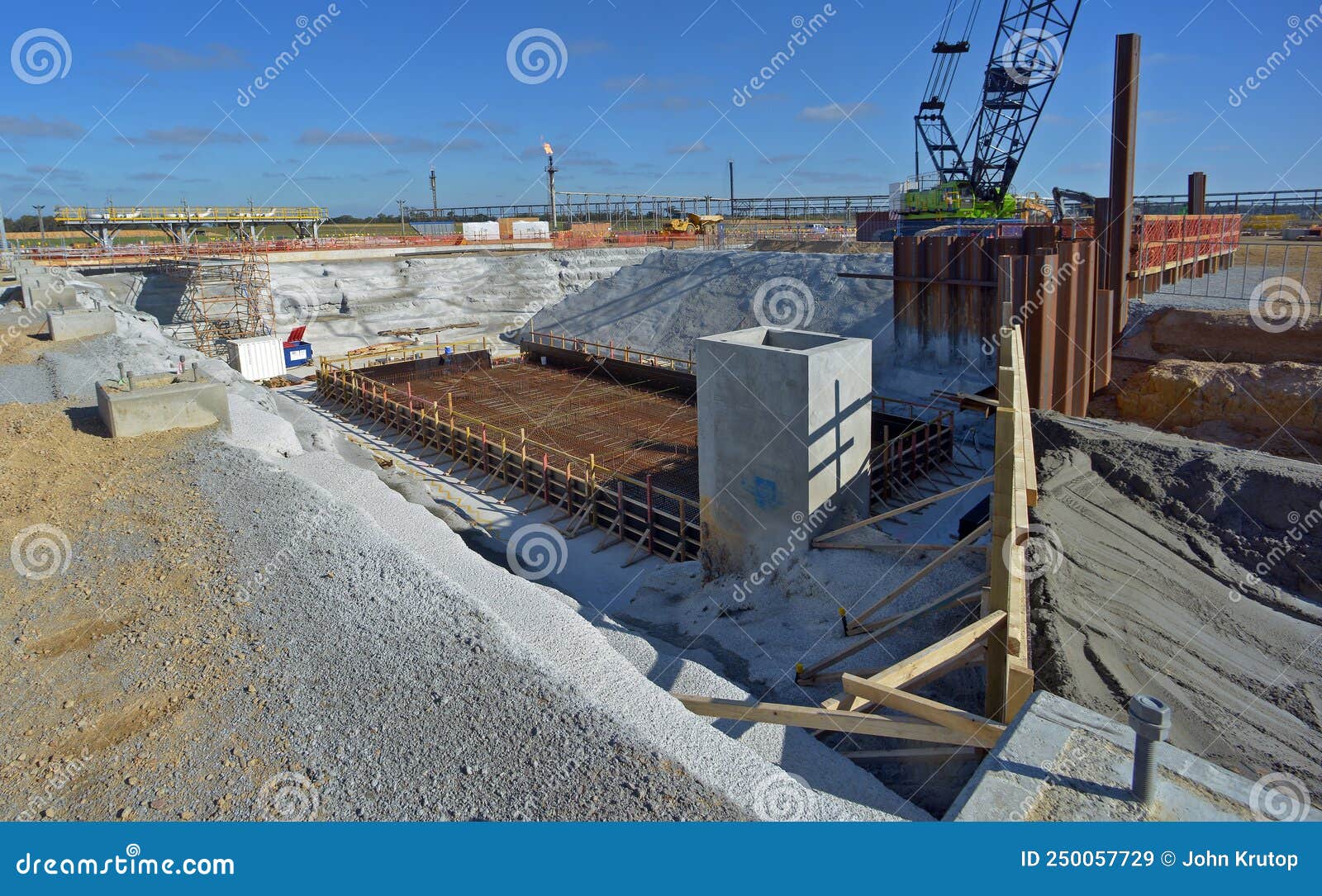 Wet Concrete Pour Or Pump From The Concrete Lorry Into The Bore Pile ...